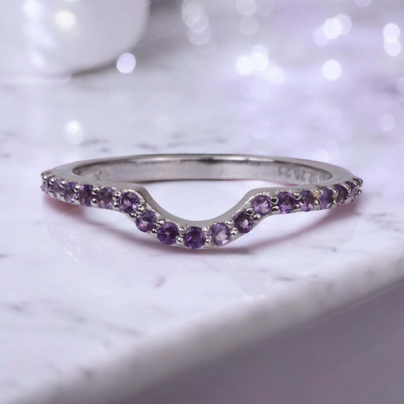 Vintage Alexandrite wedding band,Curved wedding ring,Unique Stacking ...