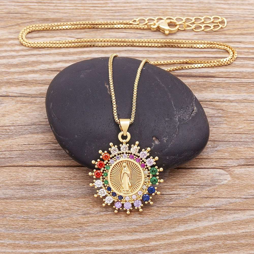 Vintage Colorful Zirconia 14K Yellow Gold Necklace Design Lockbone ...