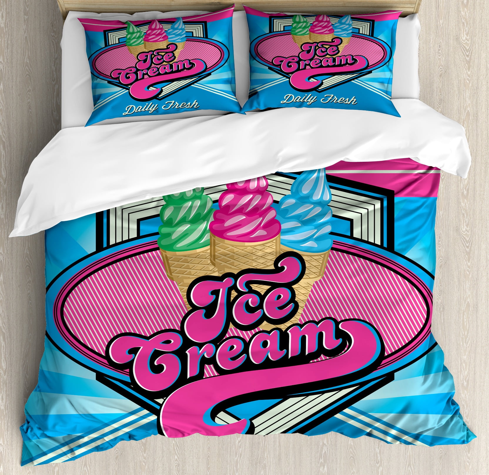 Vintage Duvet Cover Set, Vector Background with Ice Cream Illustration ...