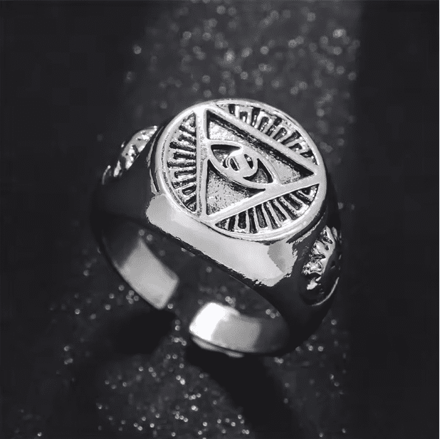 Vintage Egypt Illuminati All Seeing Eye Pyramid Eye Ring 14K Yellow ...