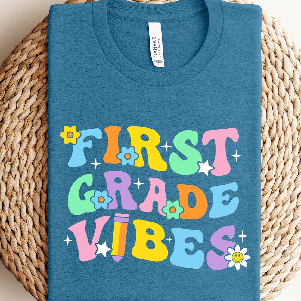 Vintage First Grade Vibes, Hello First Grade, First Day Of School, Back ...