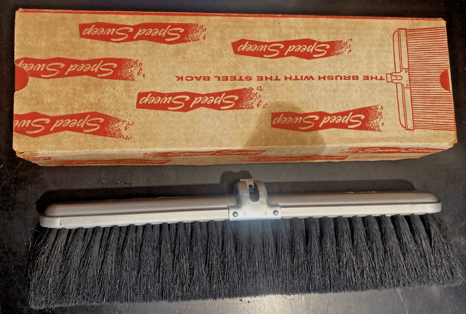 Vintage NOS Milwaukee Dustless Speed Sweep Broom Head Brush 18 inch ...
