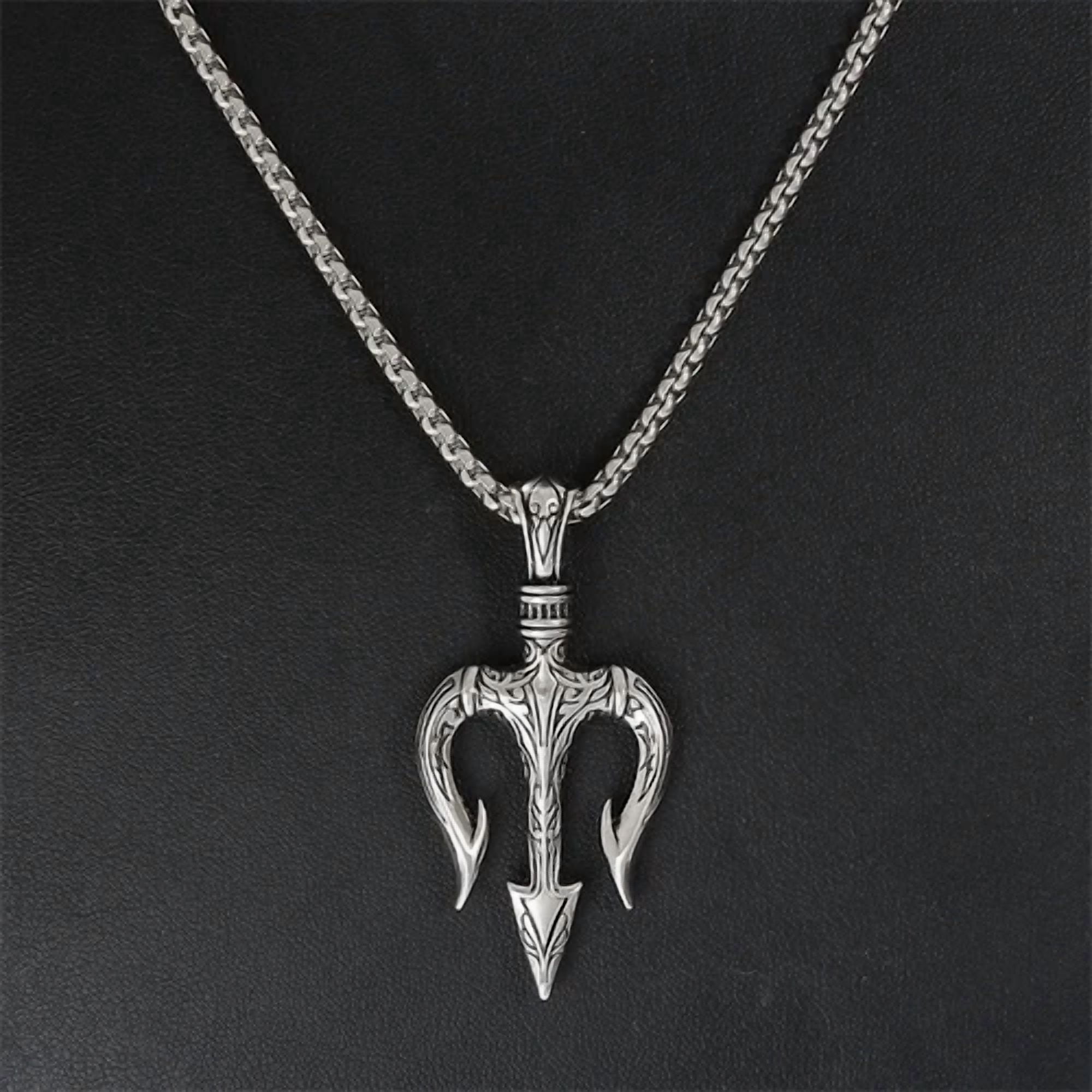 Vintage Neptune Poseidon Trident Pendant Necklace 14K Yellow Gold ...