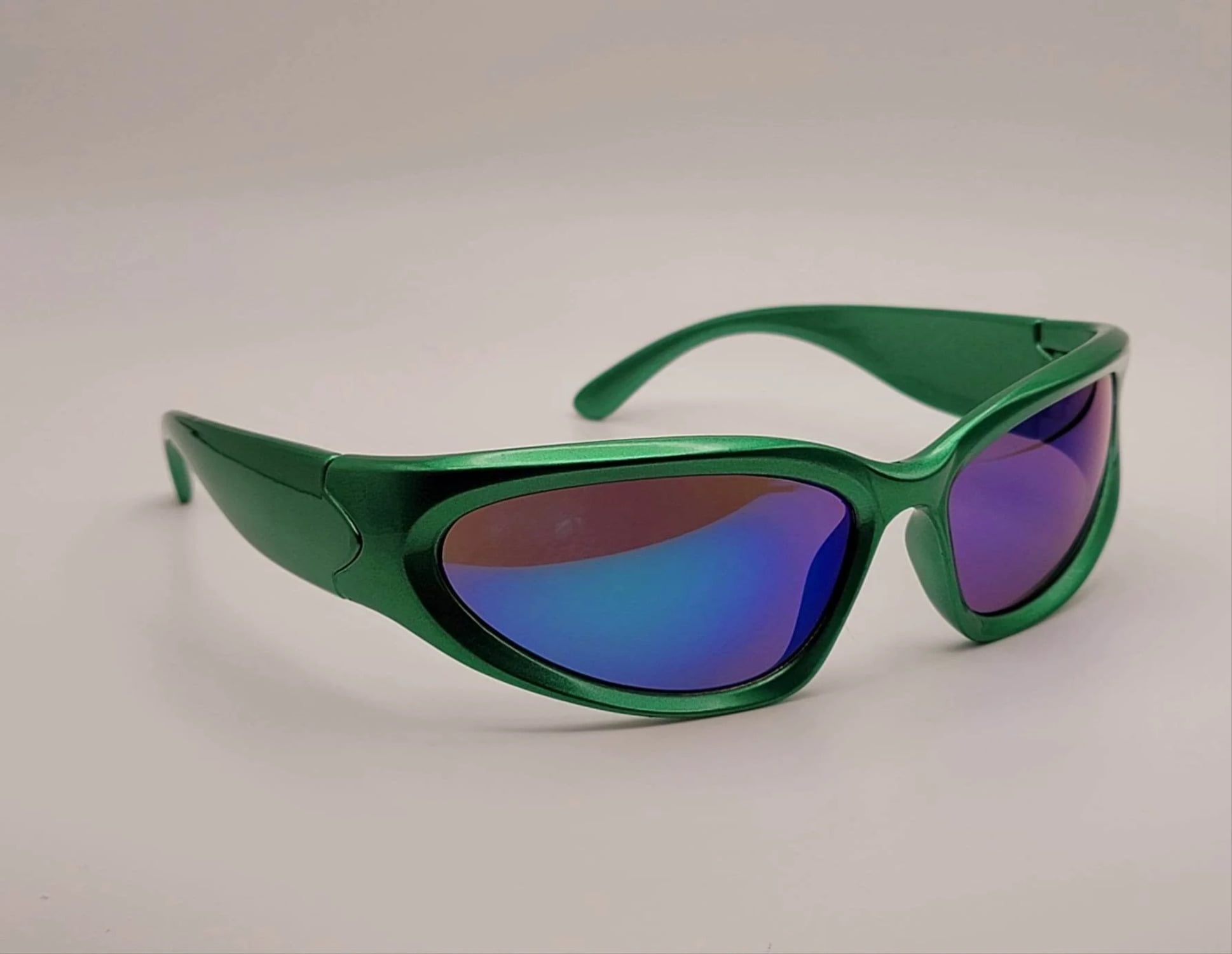 Vintage Punk Rave Sunglasses Trend 2022 Kim K Cute trendy Sunglasses ...