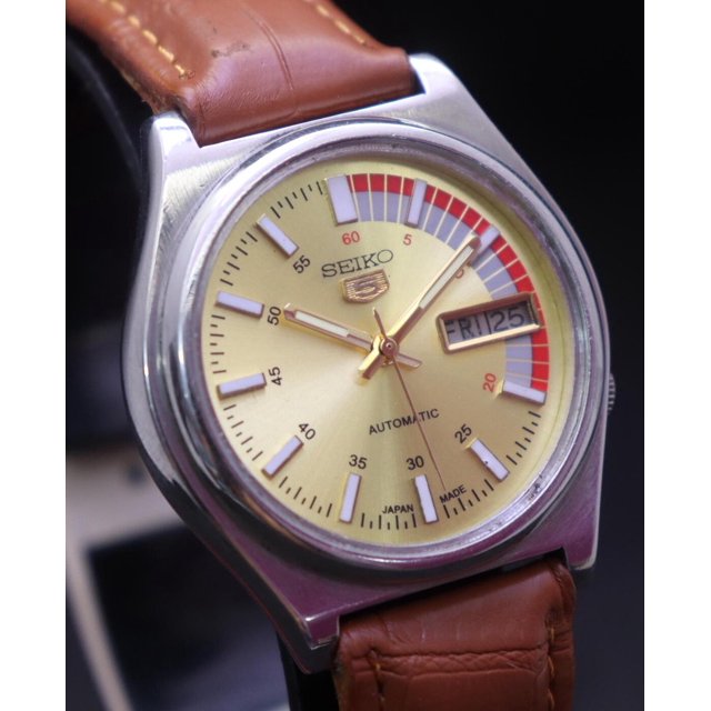 Vintage Seiko 5 automatic day date movement no. 7009A Japan Yellow made ...