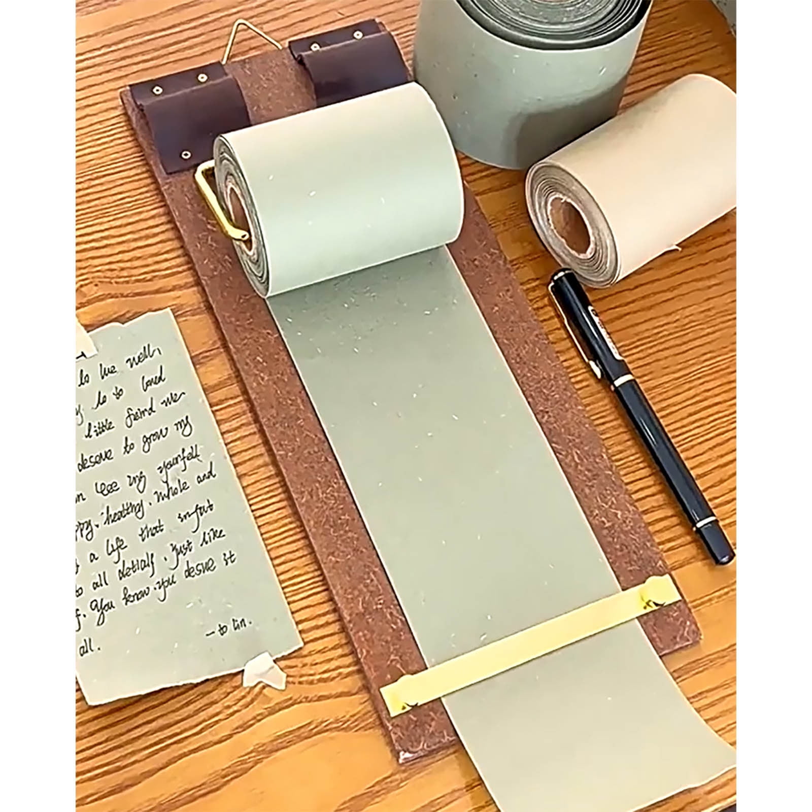 Vintage Style Clipboard Note Board with Paper Roll - Retro Office Desk ...