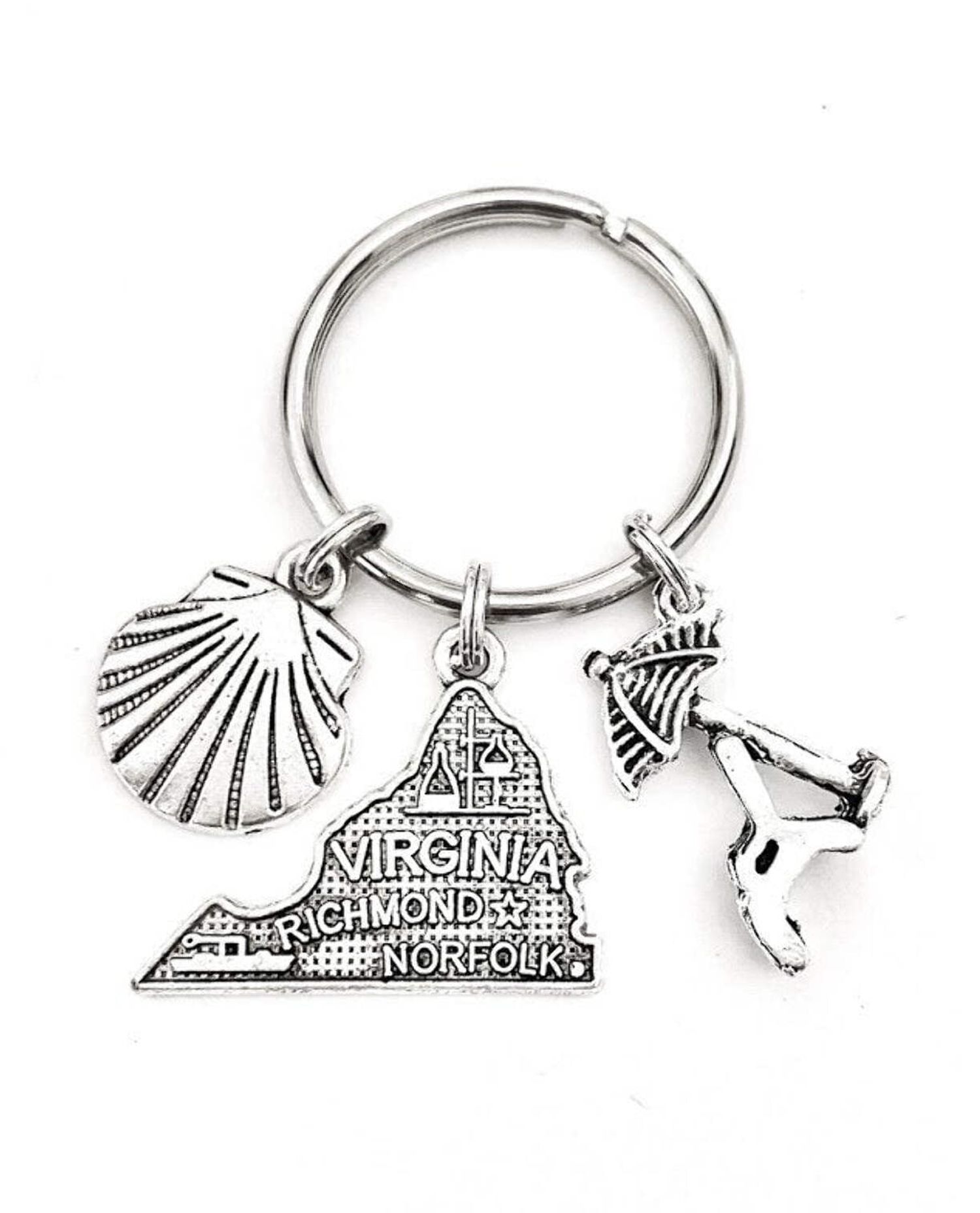 Virginia Beach themed keychain. Seashell, Virginia, and Beach Chair ...