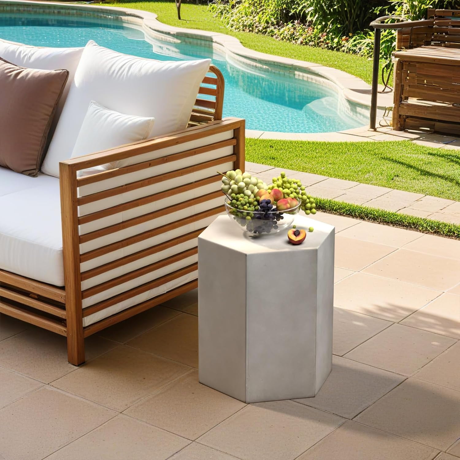 VividVibes 16" Concrete Side Table, Outdoor Concrete End Table, Morden ...