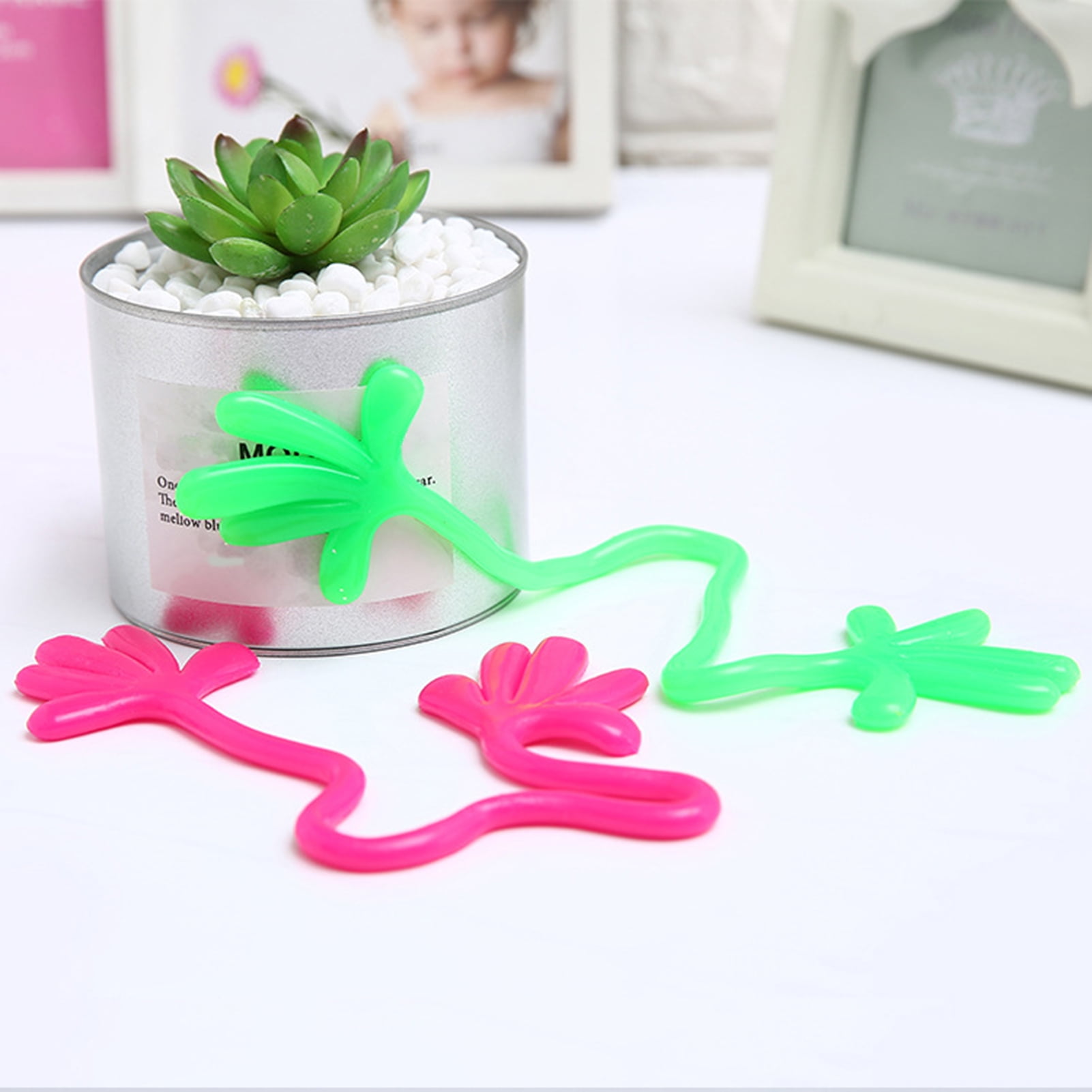 Vnanda 6Pcs/Set Sticky Hands, Sticky Fingers,Kids' Party Favor Sets ...