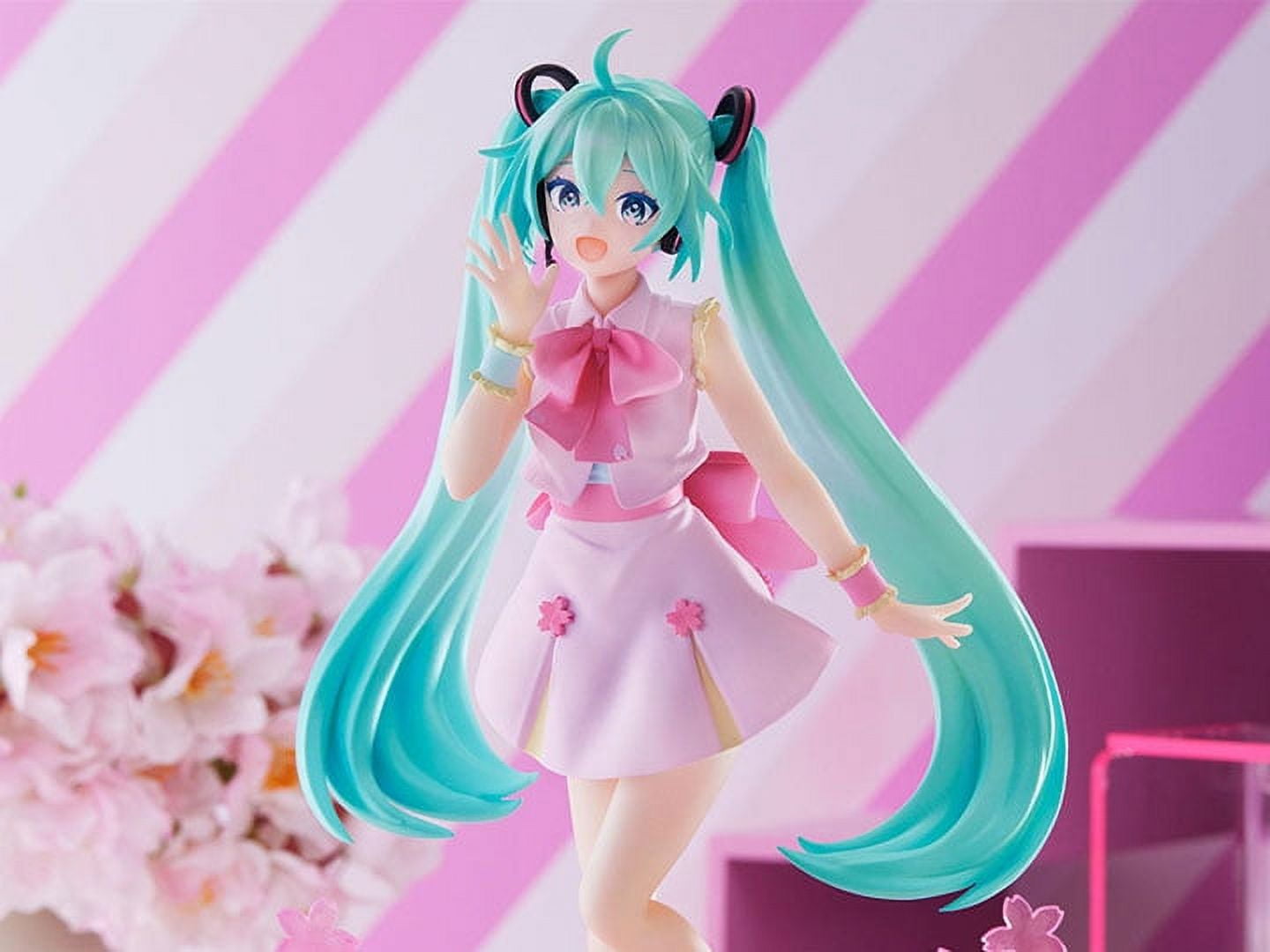 Vocaloid Luminasta Sakura Miku (Omutatsu Ver.) Figure - Walmart.com