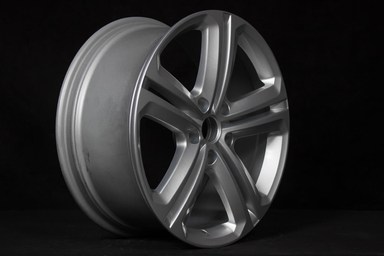 Volkswagen Touareg Wheel 2013-2017 20" Factory OEM Silver 69977U20 ...