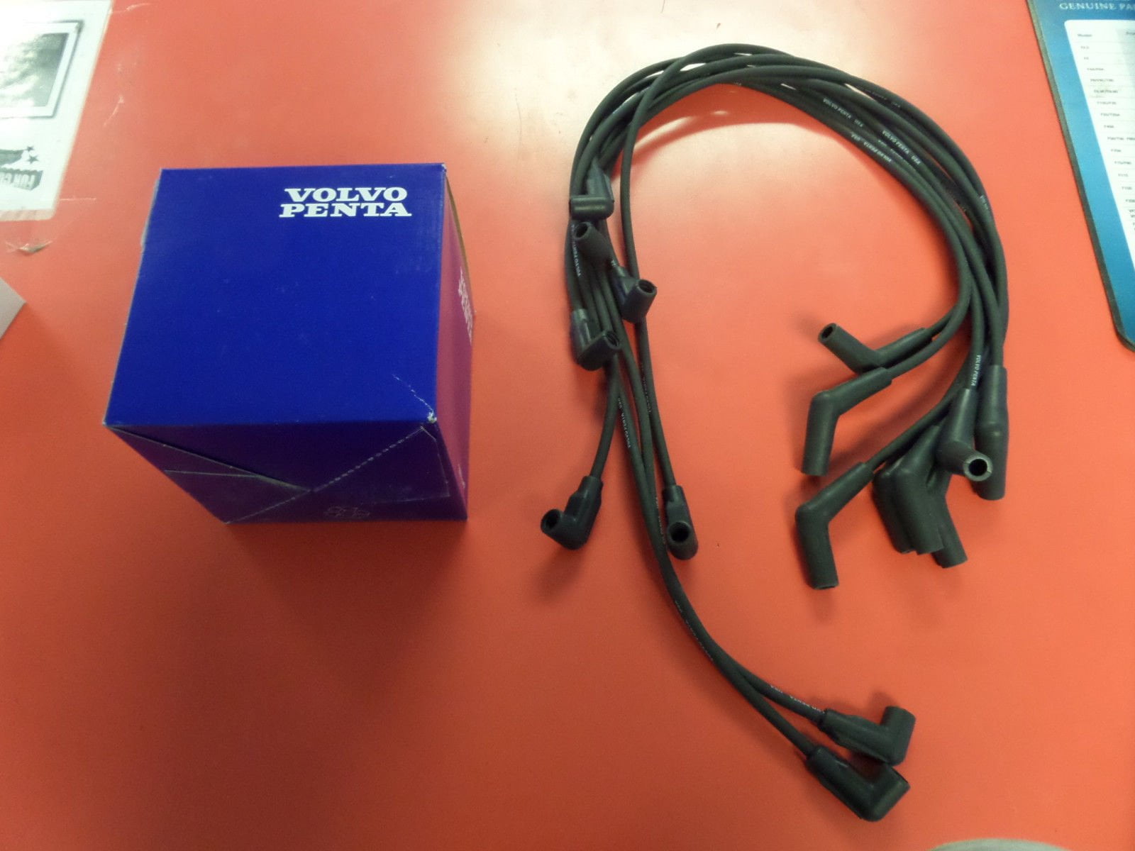 Volvo Penta OEM V8 Ignition Wire Cable Kit 3888328 with Spark Plug Wire ...