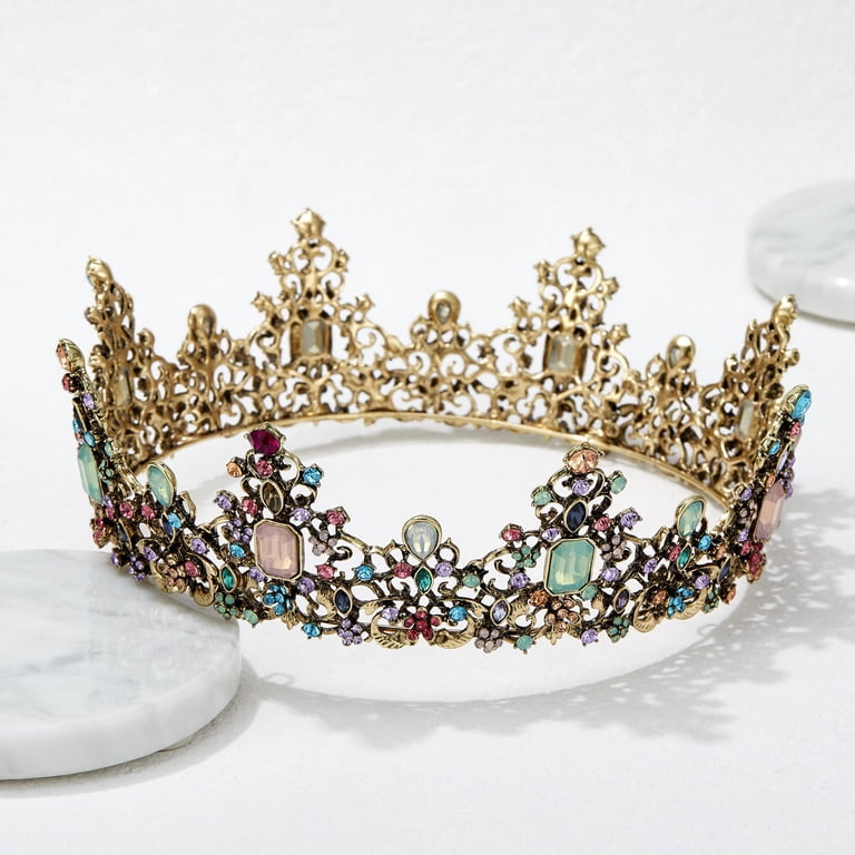 tiara and crown difference