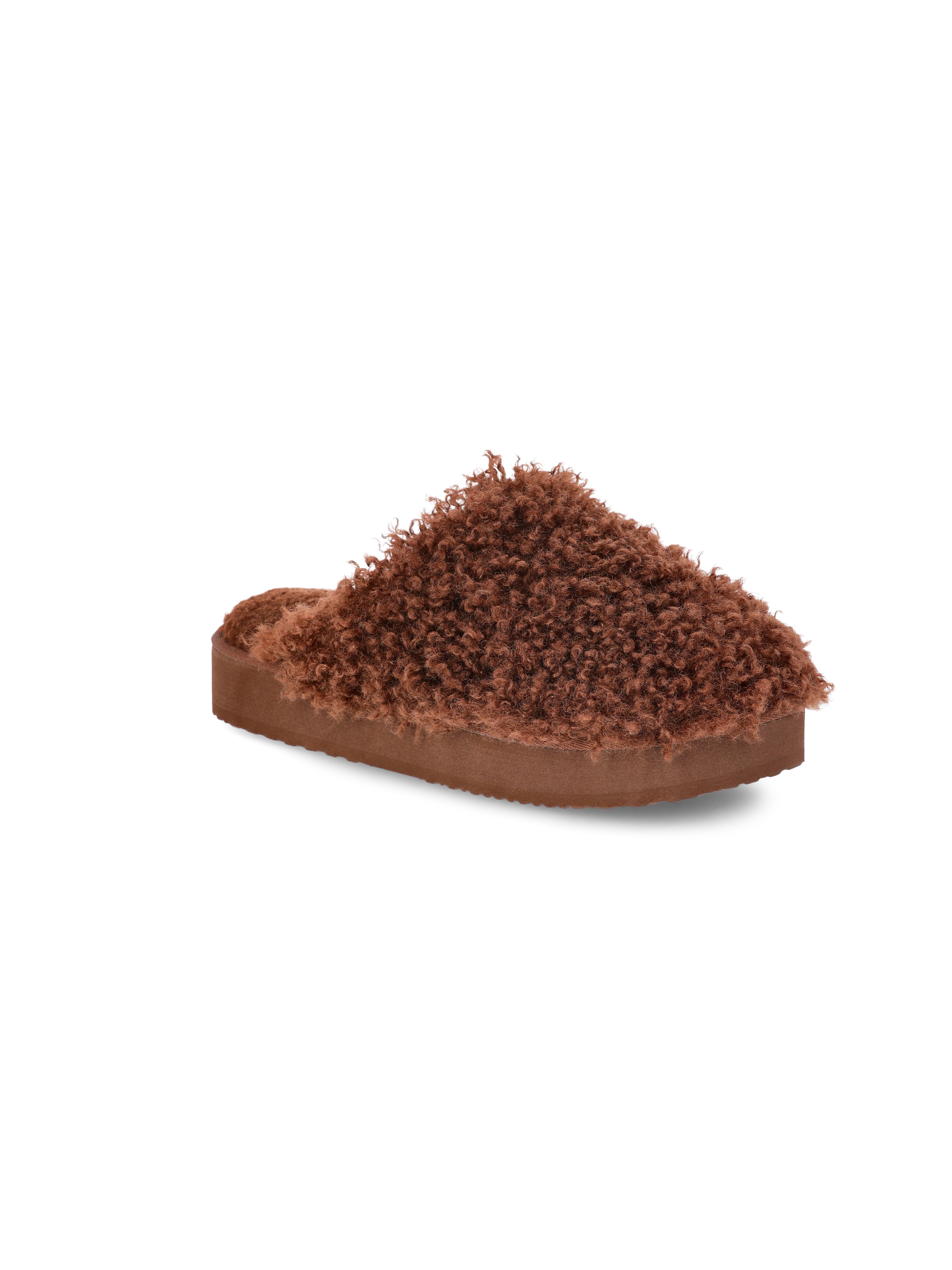 No Boundaries Women's Fuzzy Platform Slippers - Walmart.com