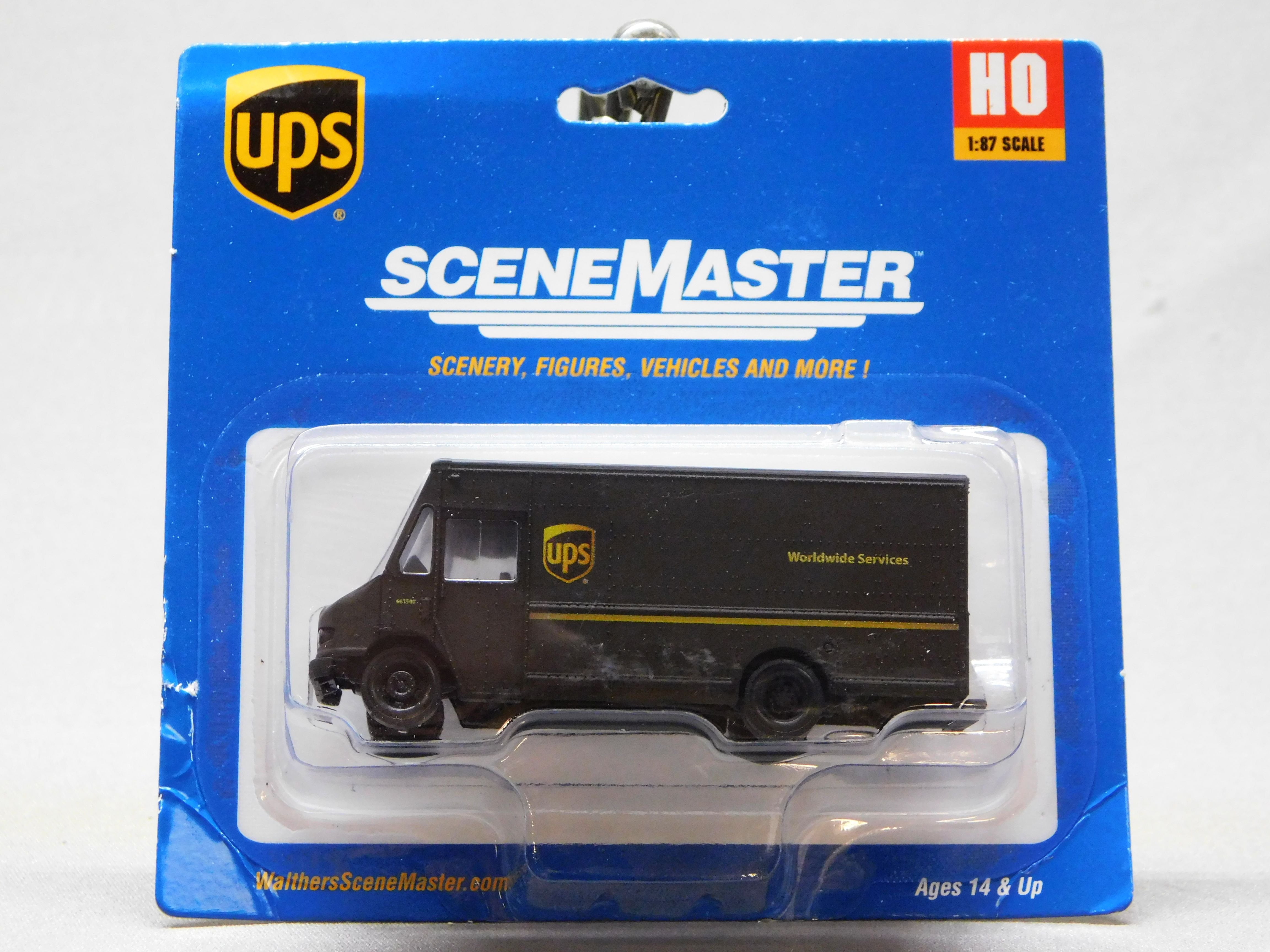 WALTHERS HO SCALE SCENEMASTER UPS VAN WORLDWIDE SERVICE W949-12100 ...