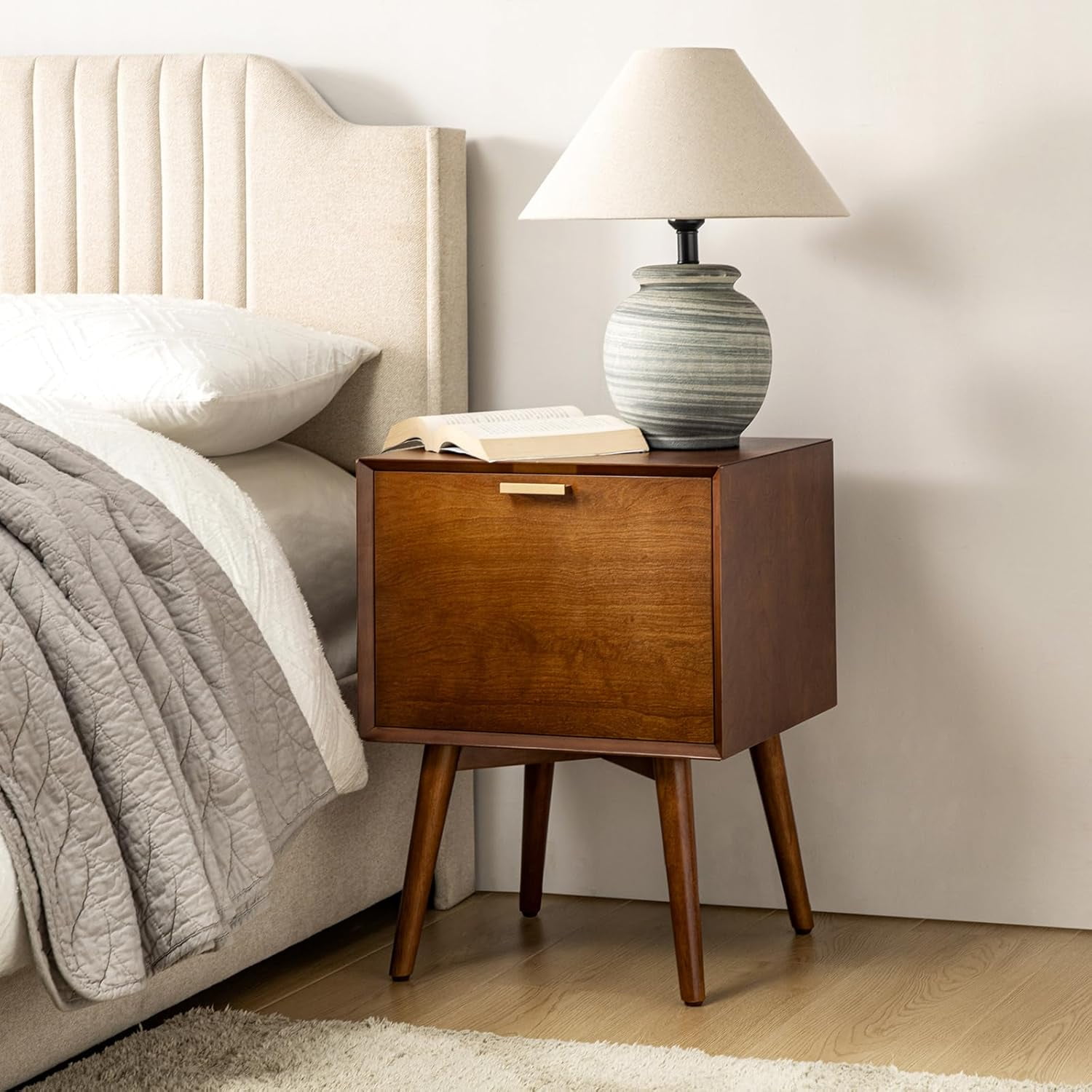 WANSHUN Nightstand with Charging Station, Mid-Century Modern ...