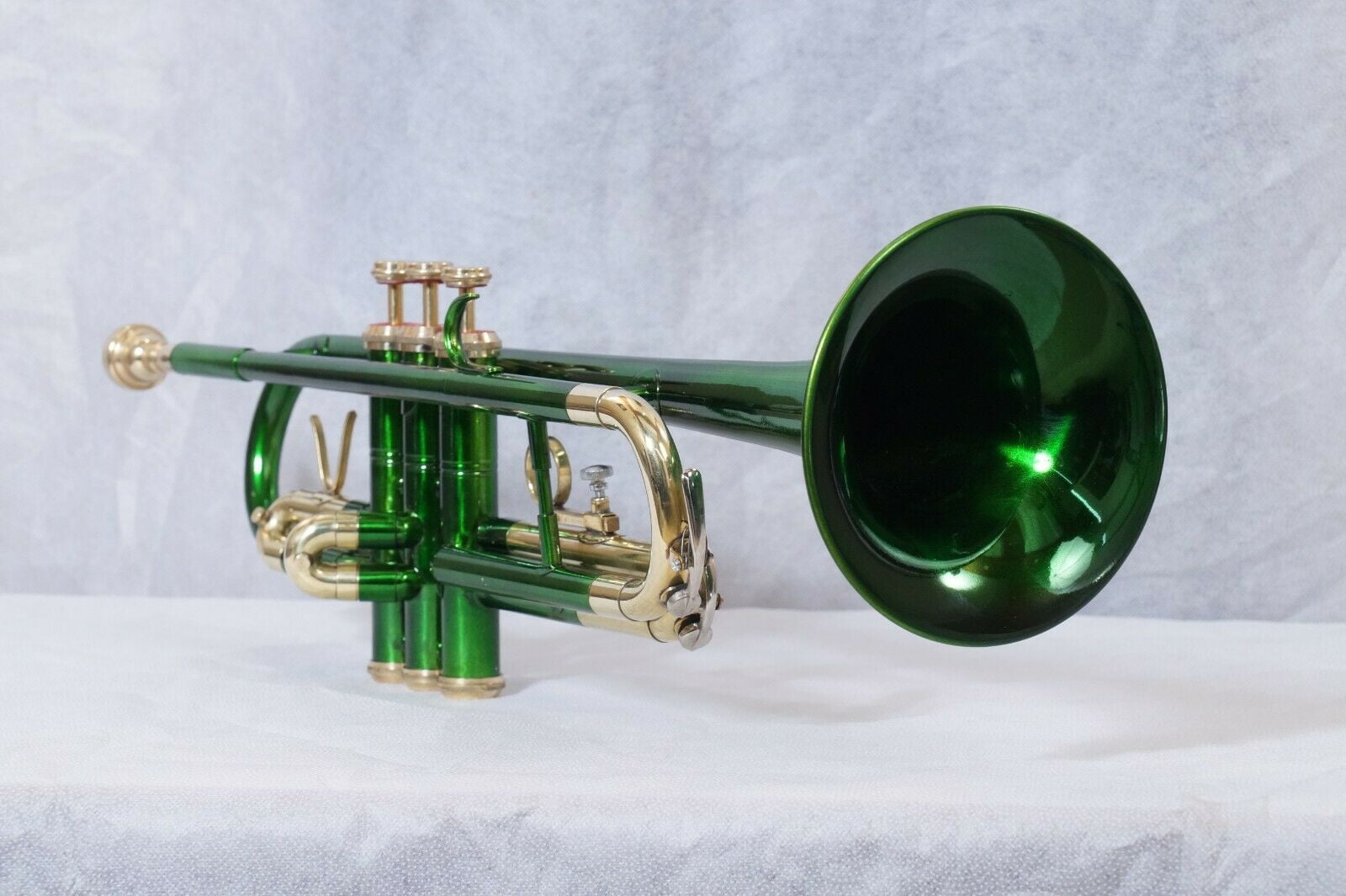 WASHINGTON FILM FEST TRUMPET GREEN COLOR BB PITCH WITH HARD CASE AND ...