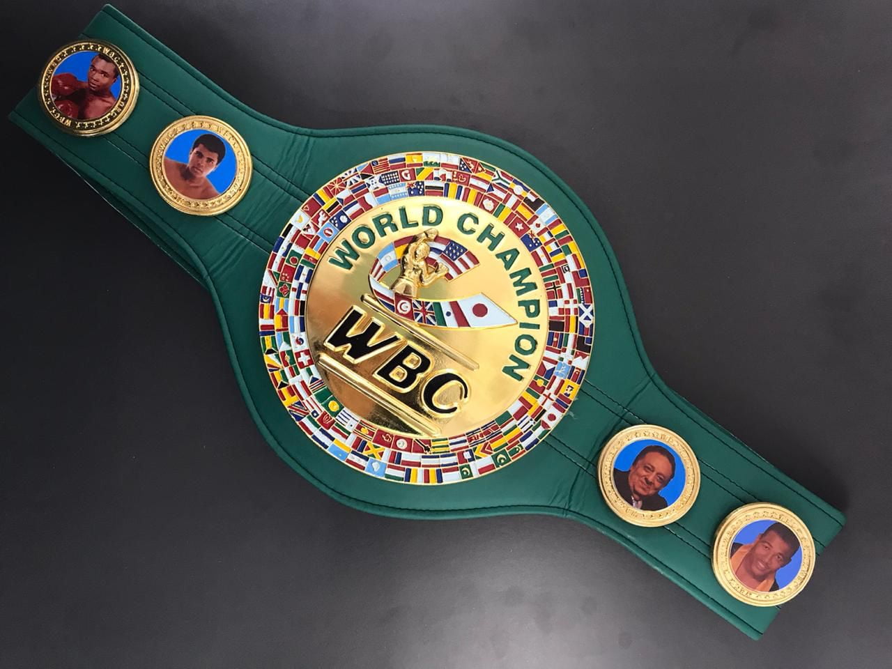 12Stars WBC Green World Boxing Championship Unisex Belt, Adult Size Replica, Cowhide Leather ...