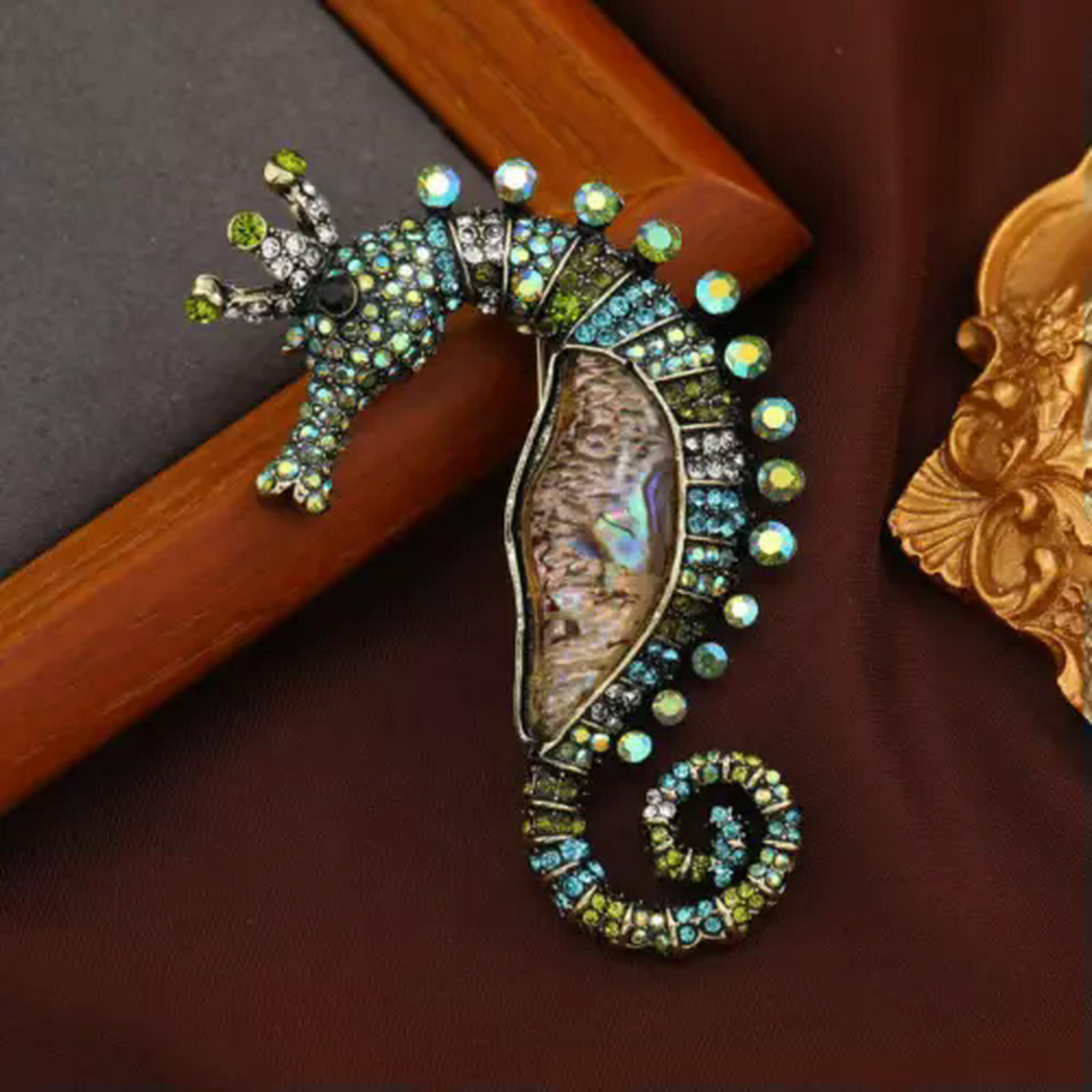 WBQF Vintage Shells Brooch Luxury Rhinestones Sea Creatures Pin ...