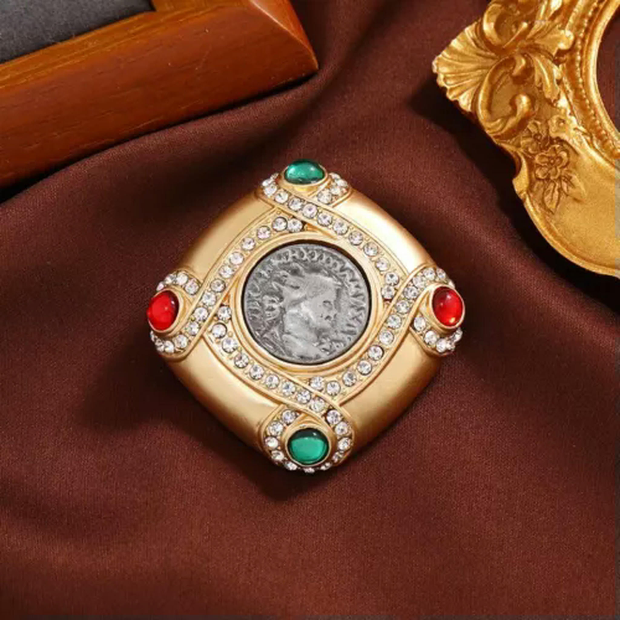 WBQF Vintage Women Baroque Crystal Cross Brooches Pins Retro Palace ...