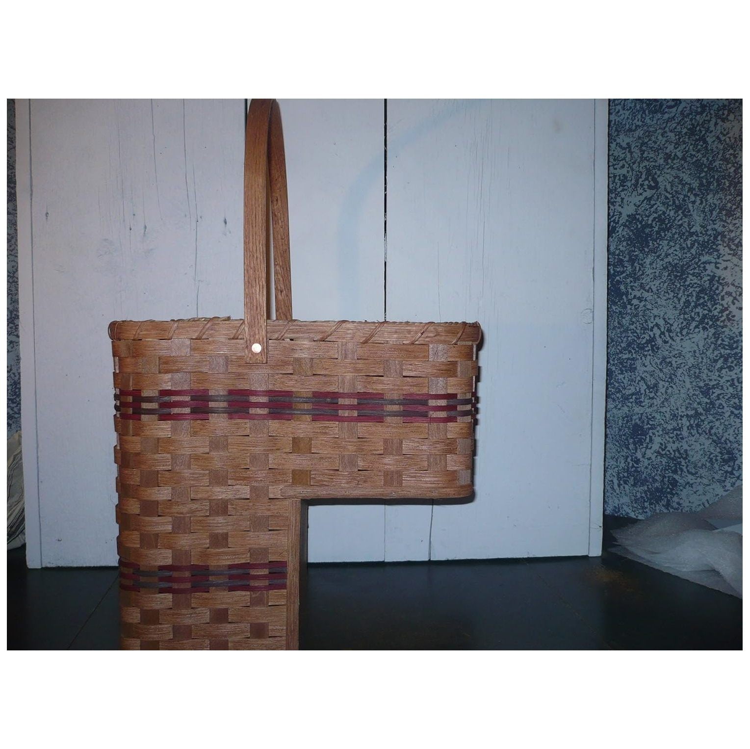 WBTAYB Amish Handmade Large 9 Inch Stair Step Basket. Colors May Vary ...