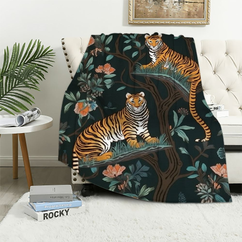 WERPE Tiger and Peacock Throw Blanket Soft Cozy Fluffy Flannel Throws ...