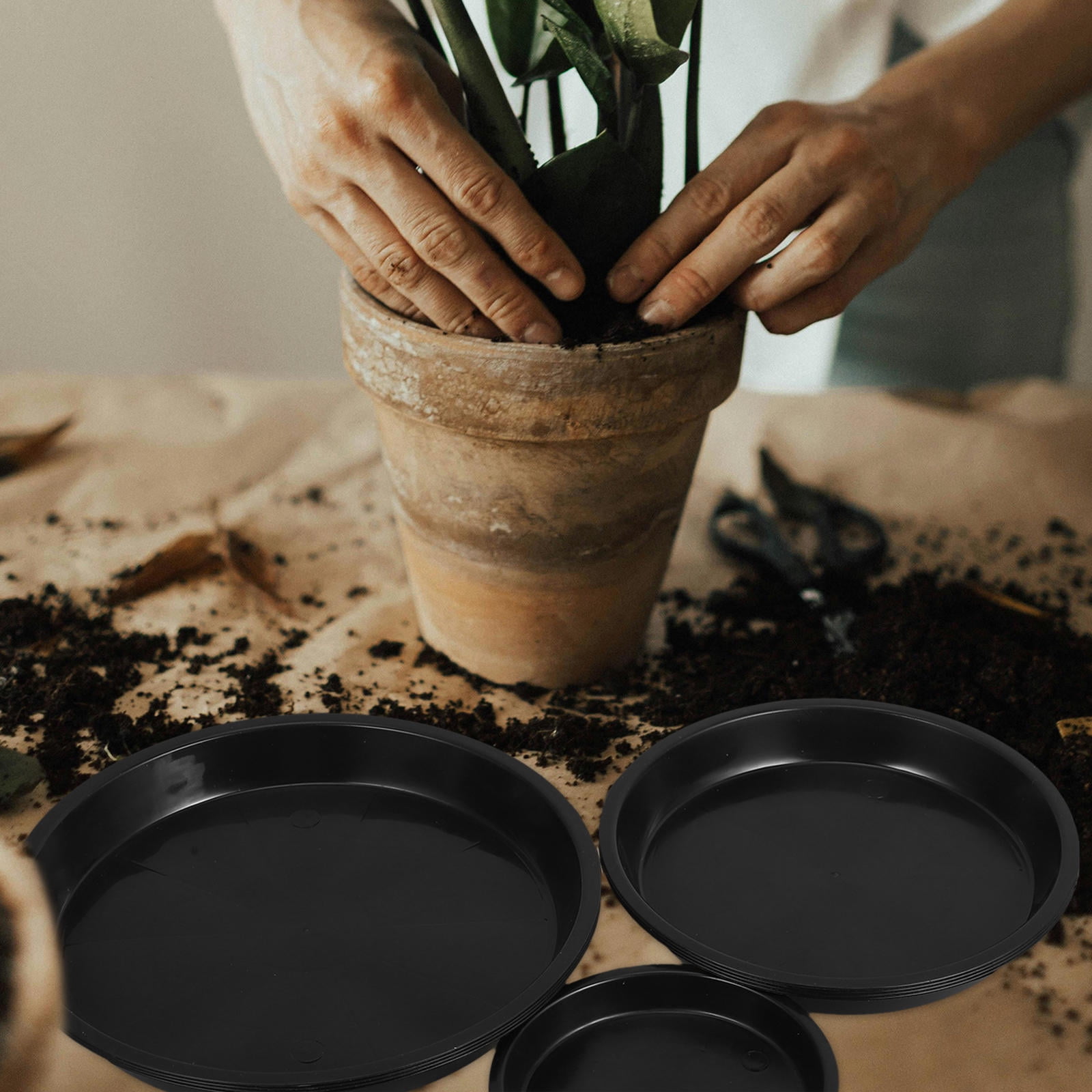 WEUVEB 12pcs Plant Saucers Round Design Black PP Water Drip Tray Leak ...