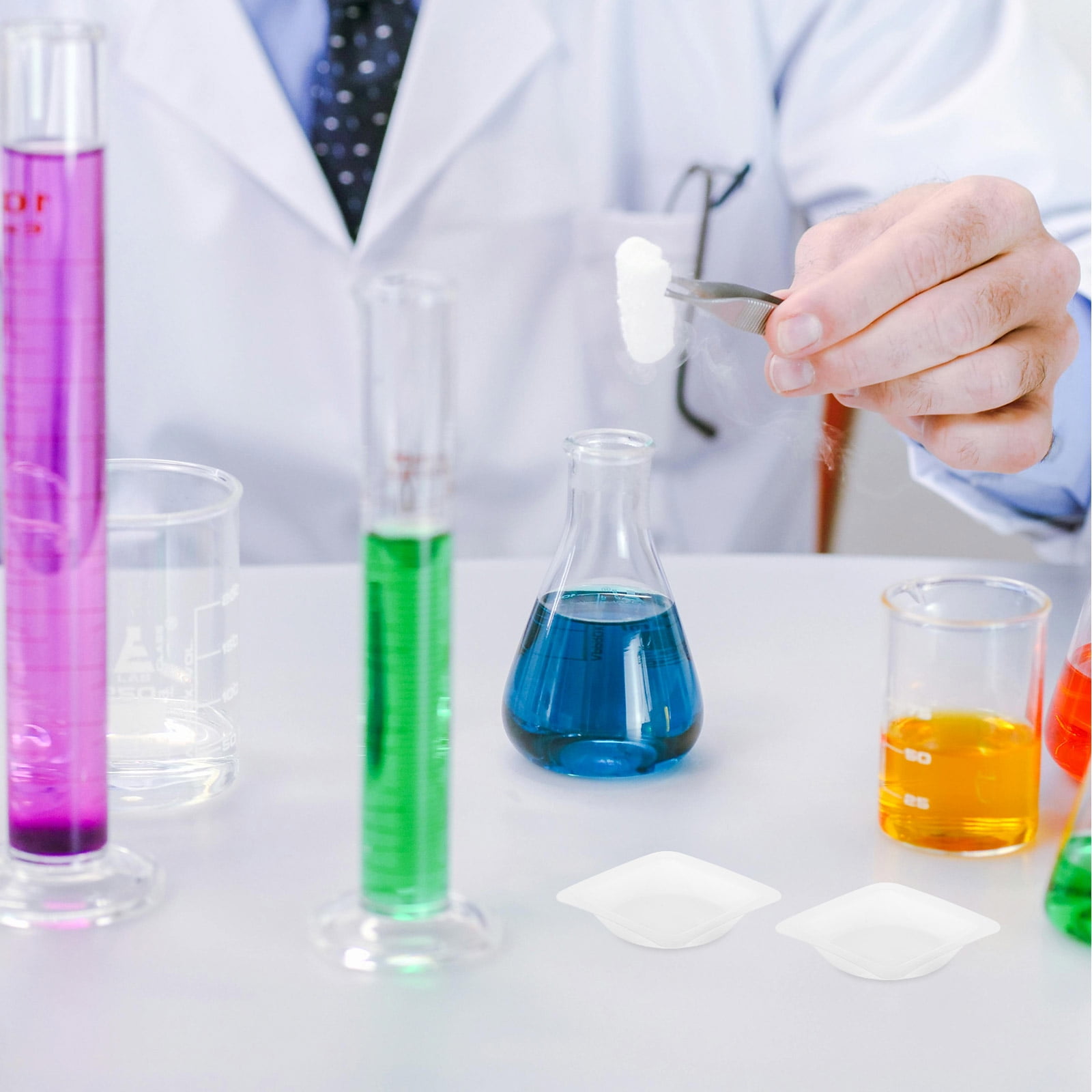 WHAMVOX 100pcs Lab Weighing Dishes Lab Weight Pan Plastic Measuring ...