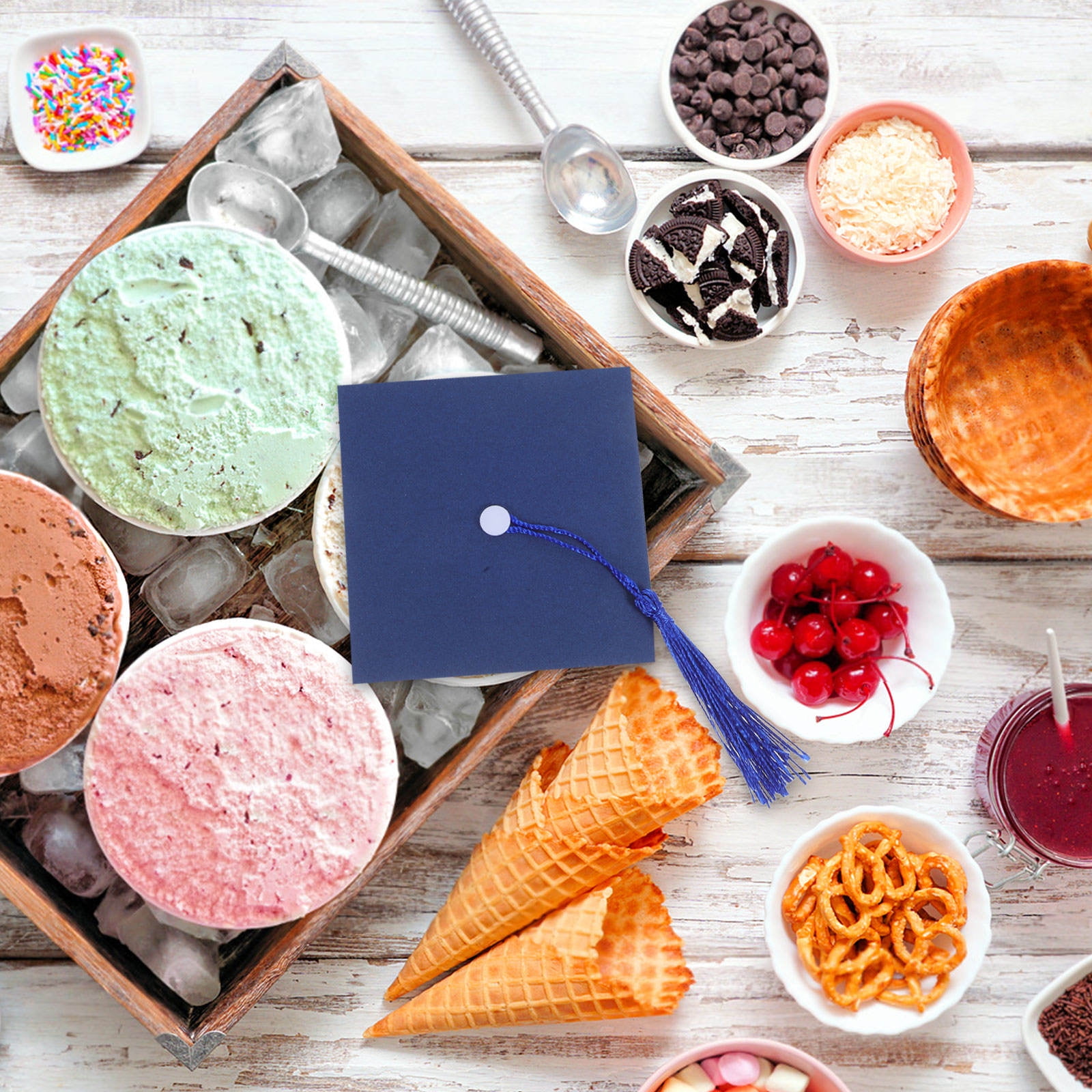 WHAMVOX 20pcs Graduation Party Decorations Mini Graduation Cap Cake ...