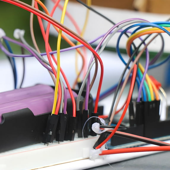 WHAMVOX 840 Pcs Breadboard Jumper Wire Kit Solderless Flexible Jumper ...