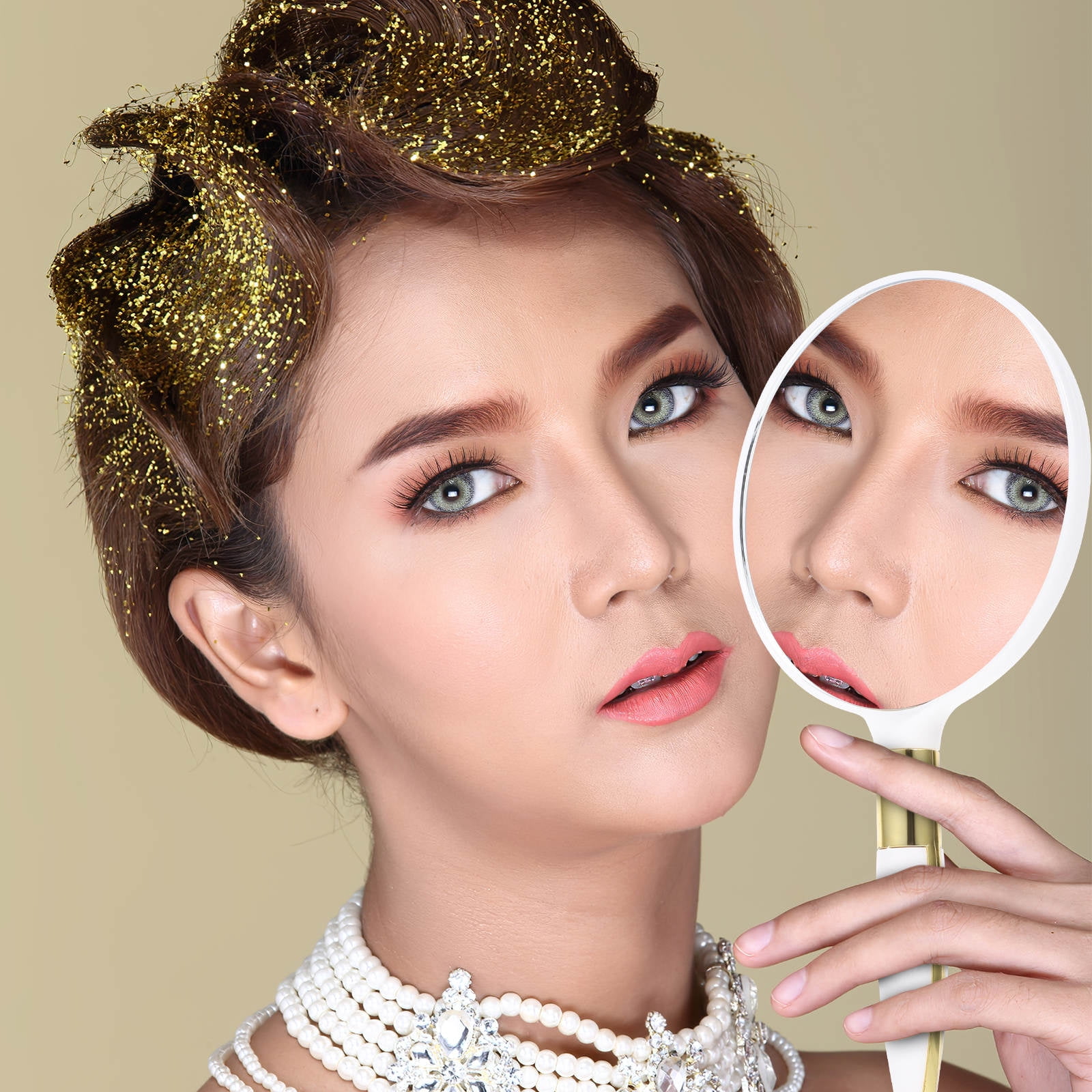 WHAMVOX Vanity Mirrors Retro Gift for Girls European Style Miss ...