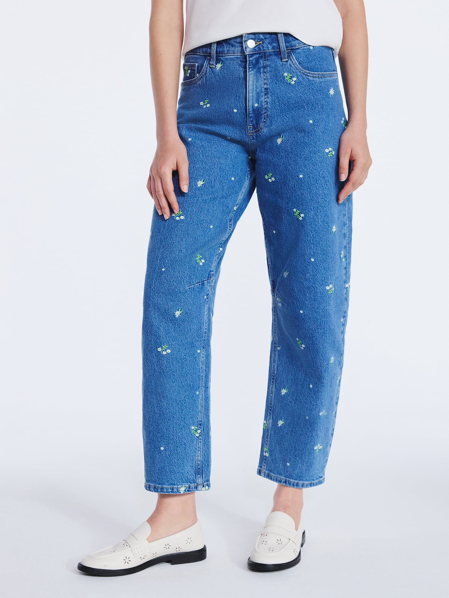 Free Assembly Women's and Women's Plus Embroidered Mid Rise Cropped ...