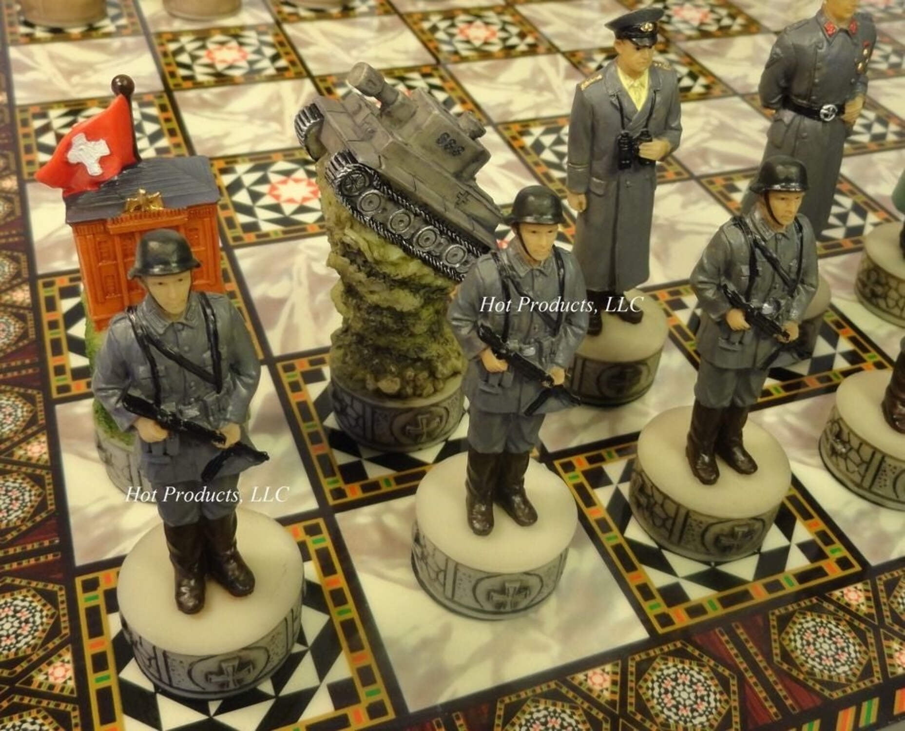 WORLD WAR 2 US vs GERMANY CHESS SET w/ 14.5" Mosaic DESIGN Board ...