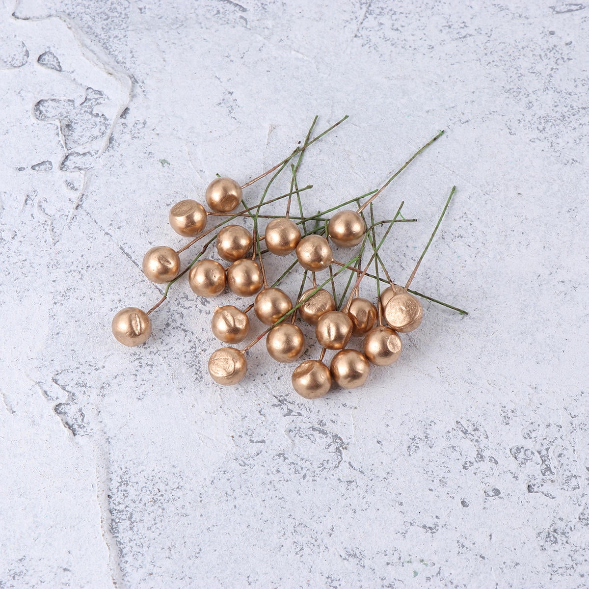 WRISTBIQUE 100Pcs Artificial Lifelike Red Christmas Berries Golden ...