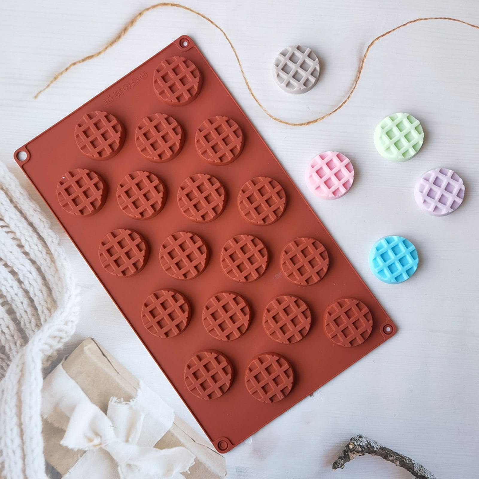 Waffle Mold 18 Cavities DIY Silicone Round Shaped Chocolate Mold for ...