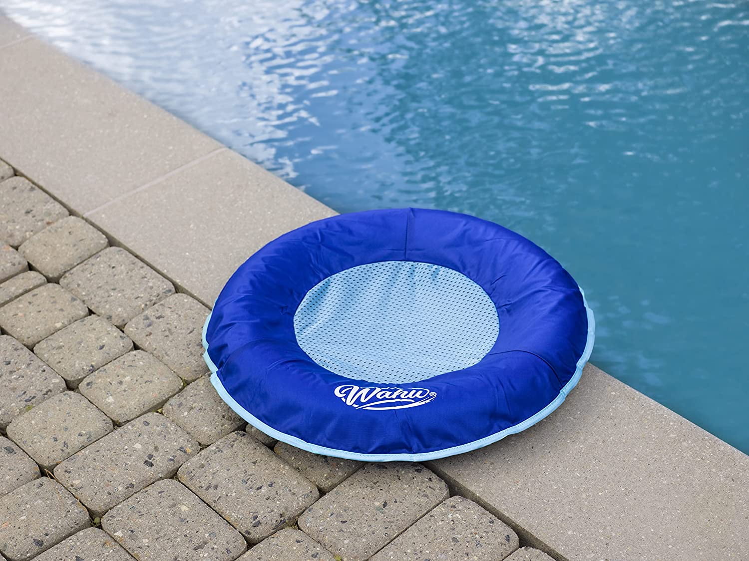 Wahu Hydro Pod Versatile Pool Float With Carrying Bag, 21" Round ...