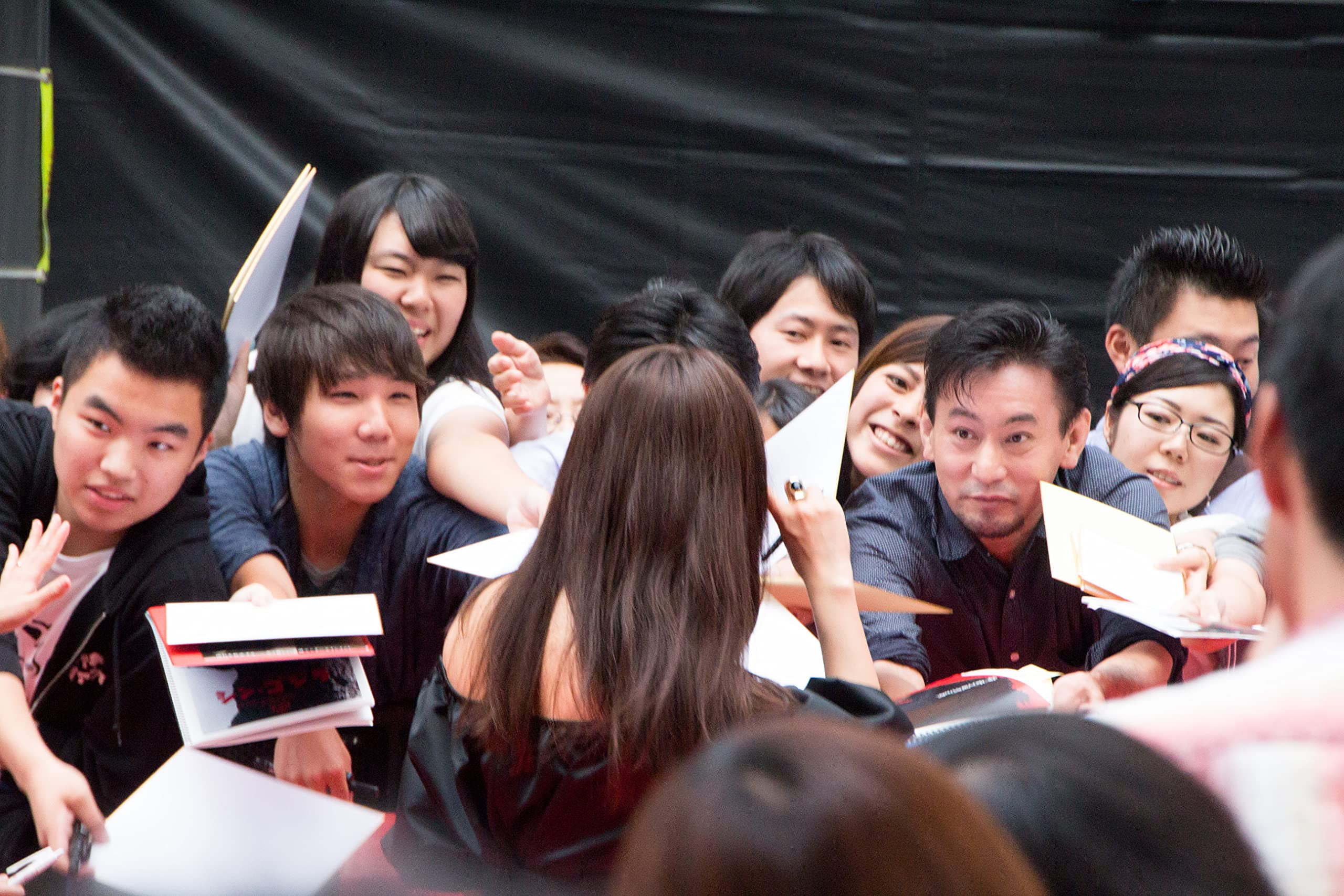 Wall Art Impressions 24x16in Photo Paper Godzilla Resurgence World ...