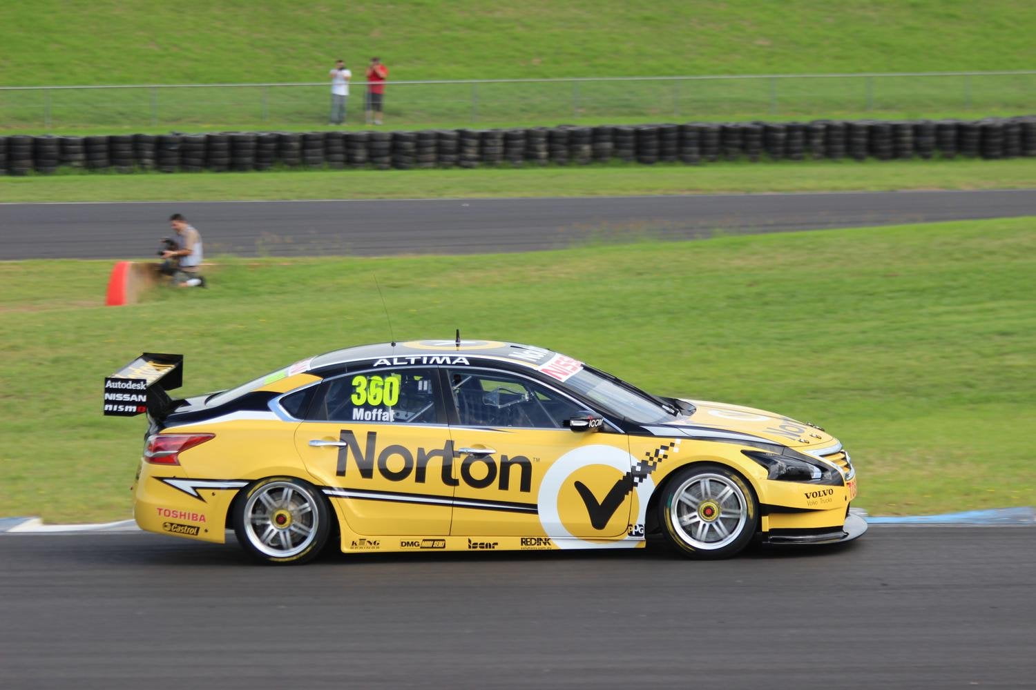 Wall Art Impressions 36x24in Photographic Quality Poster Moffat Nissan ...