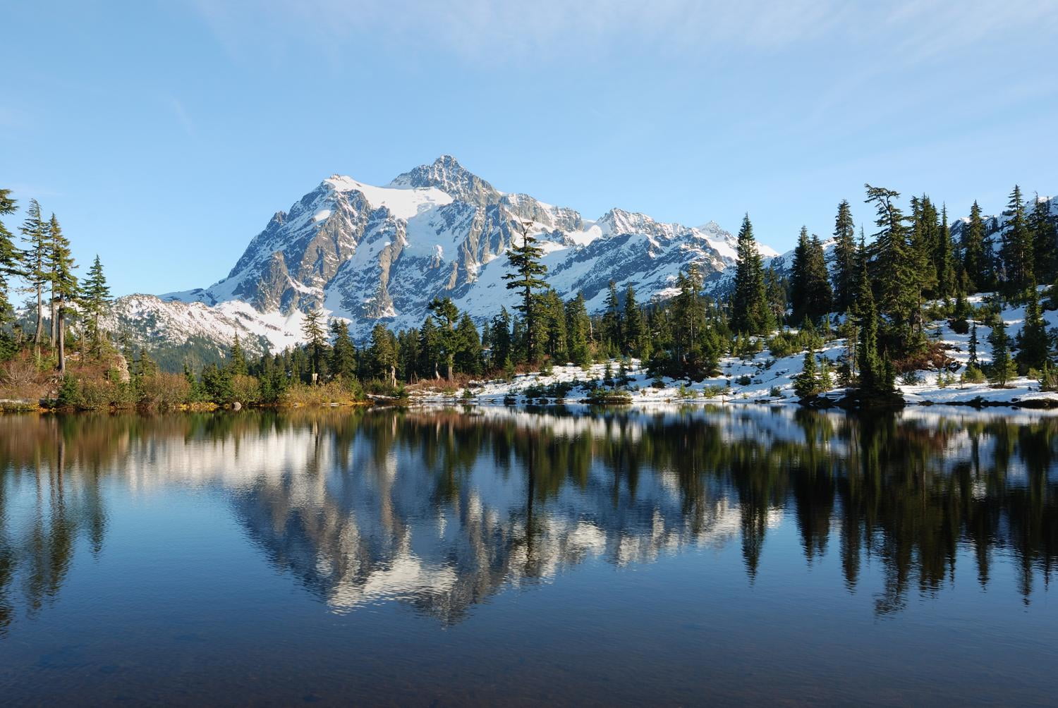 Wallmonkeys Peaceful Picture Lake at Mount Baker Scenic Byway Peel and ...