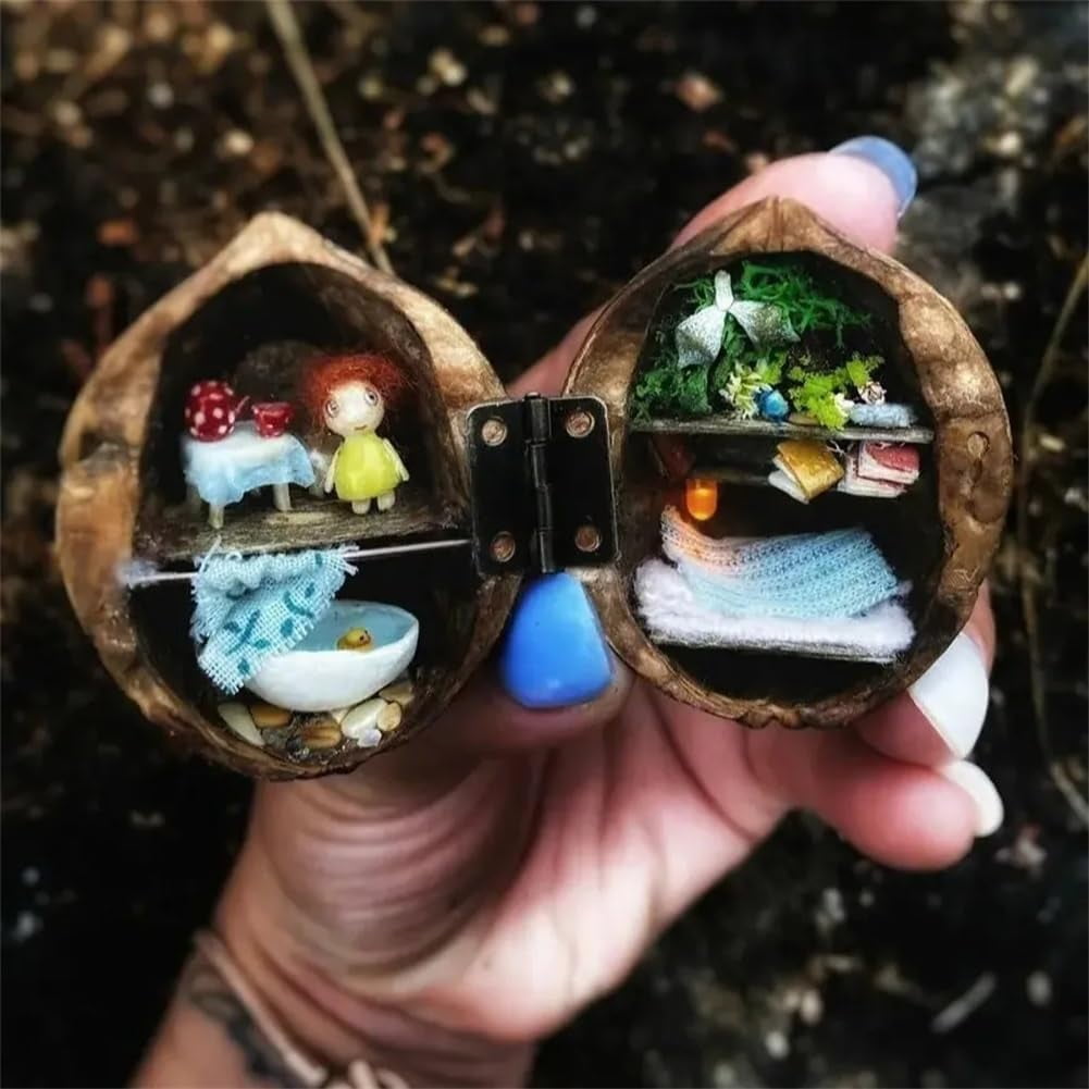 Walnut Shell Dollhouse-Tiny World Inside Walnuts, Handmade Walnut Shell ...