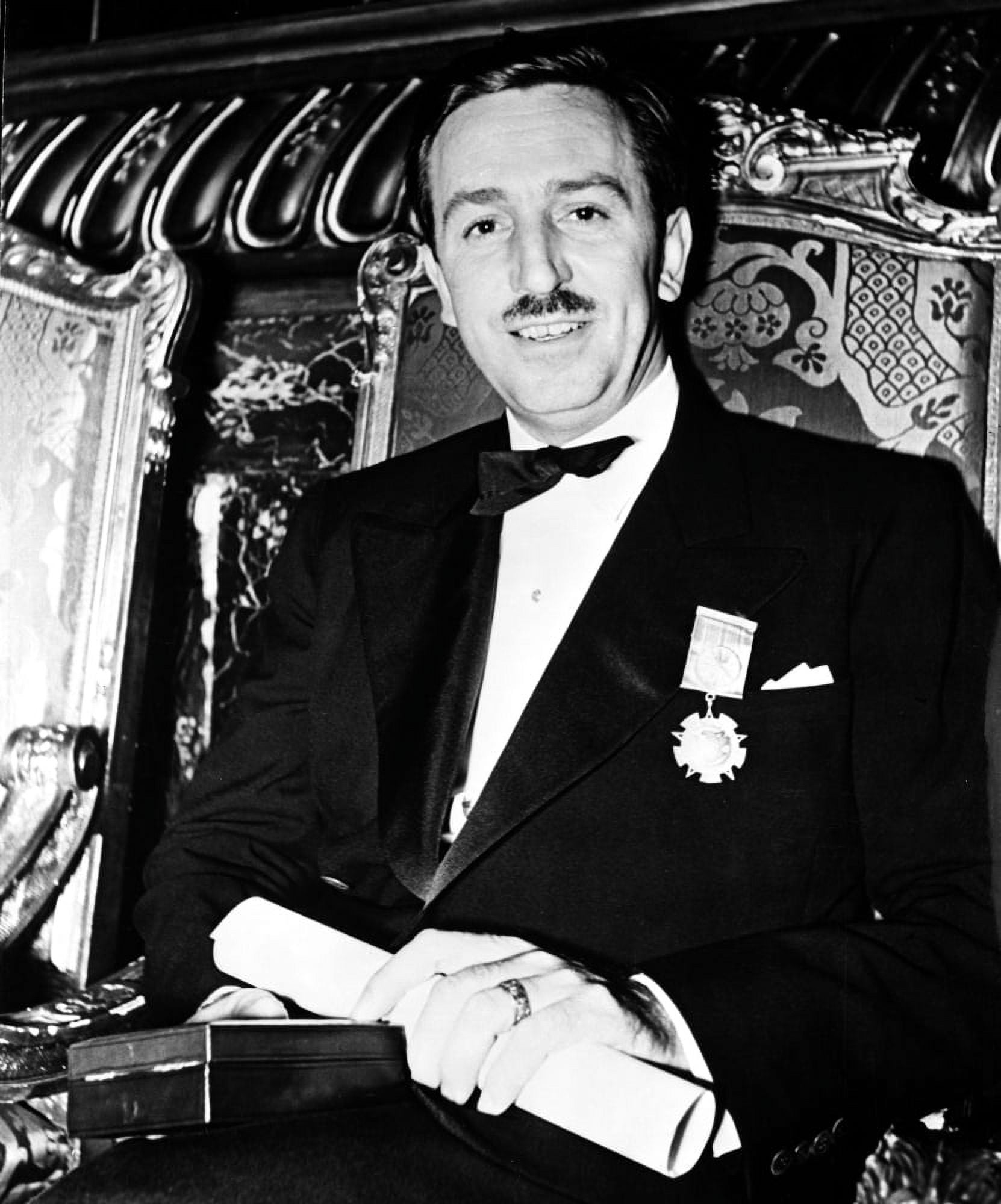 Walt Disney Photo Print (8 x 10) - Walmart.com