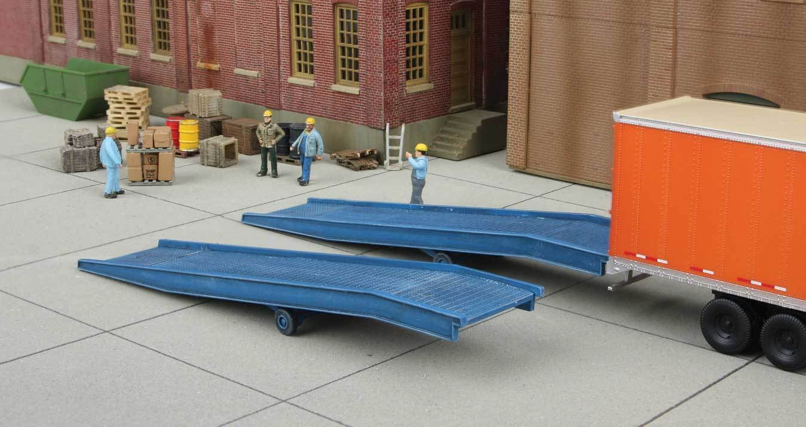 Walthers Cornerstone HO Scale Building/Structure Kit Loading Ramps (2 ...
