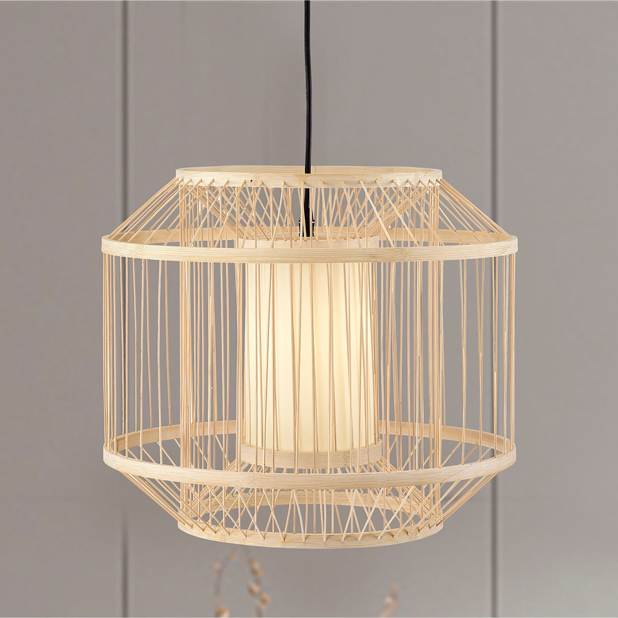 Warehouse of Tiffany 2003/1P Yvette 15.7 in. 1-Light Indoor Cream ...