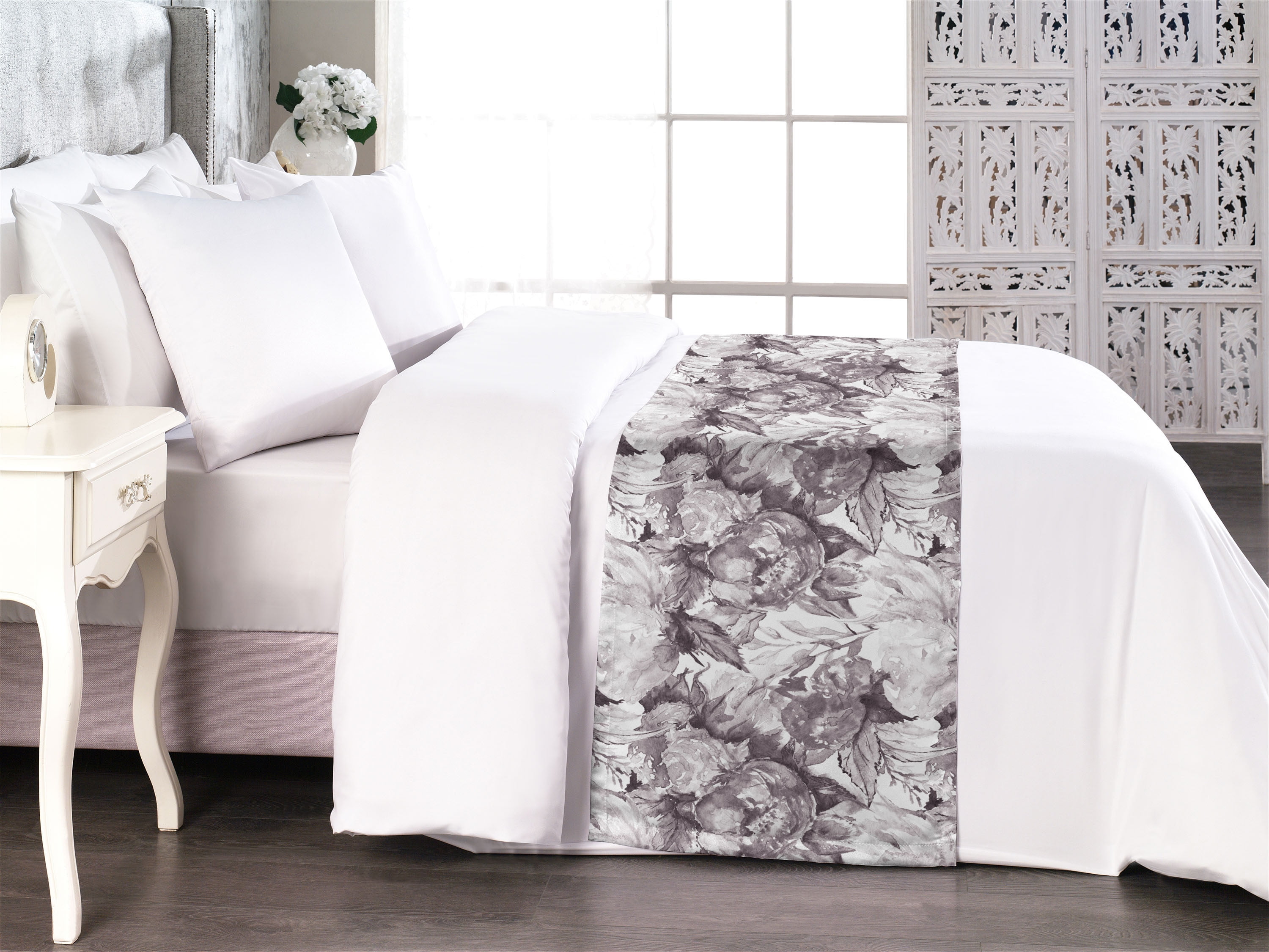 Watercolor Flowers Bed Runner, Floral Design with Peony and Rose ...