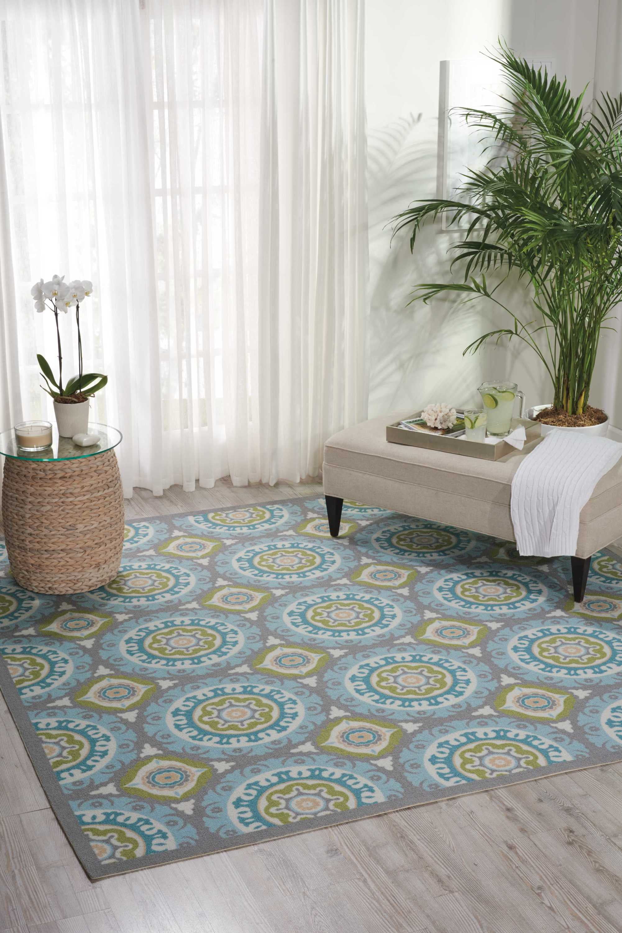 Waverly Sun N' Shade Indoor/Outdoor Modern Circles Jade 6'6" x SQUARE ...