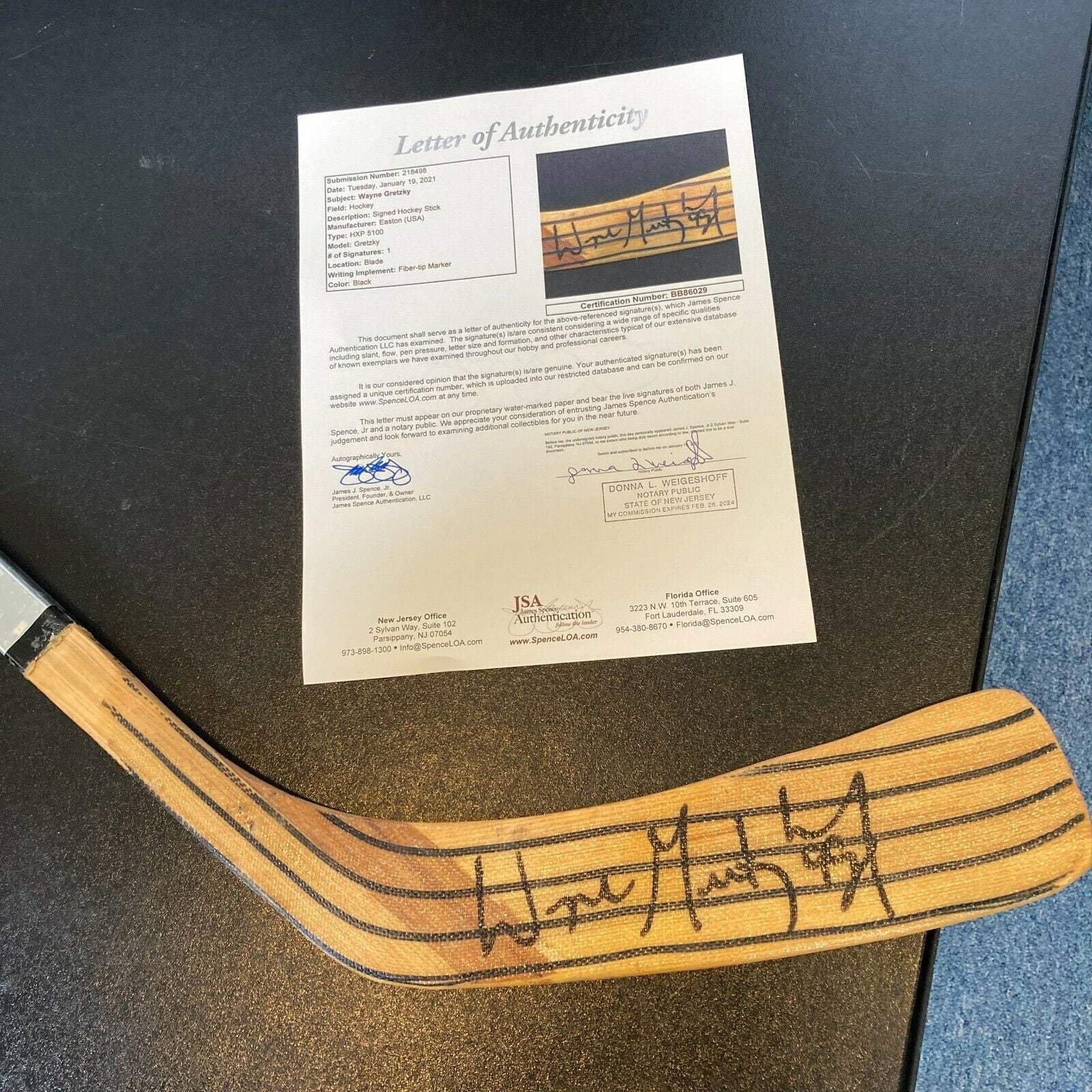 Wayne Gretzky Signed Easton Game Issued Hockey Stick With JSA COA LA ...
