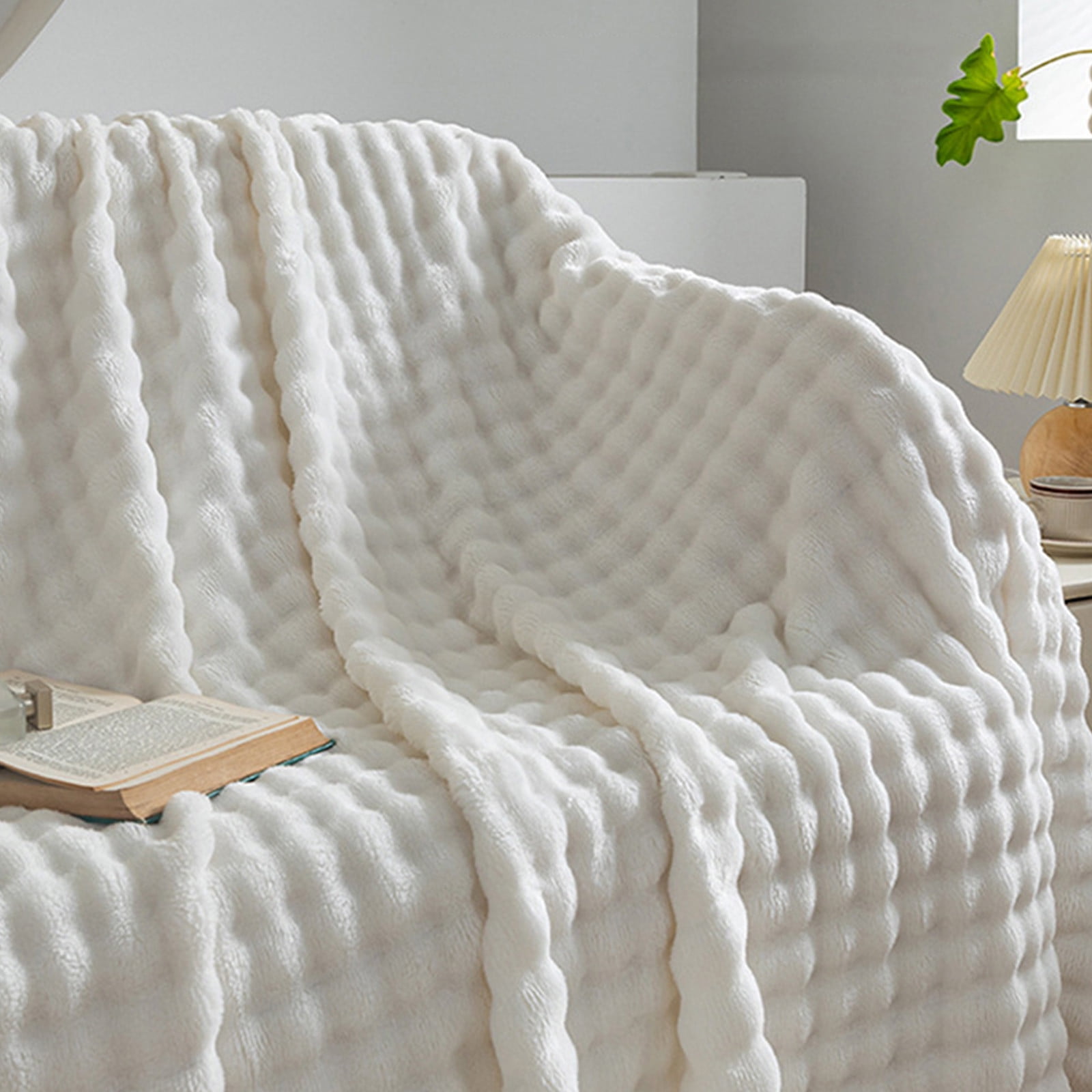 Wdhugt Cozy Thick Fuzzy Faux Rabbit Fur Throw Blanket, Double Sided ...