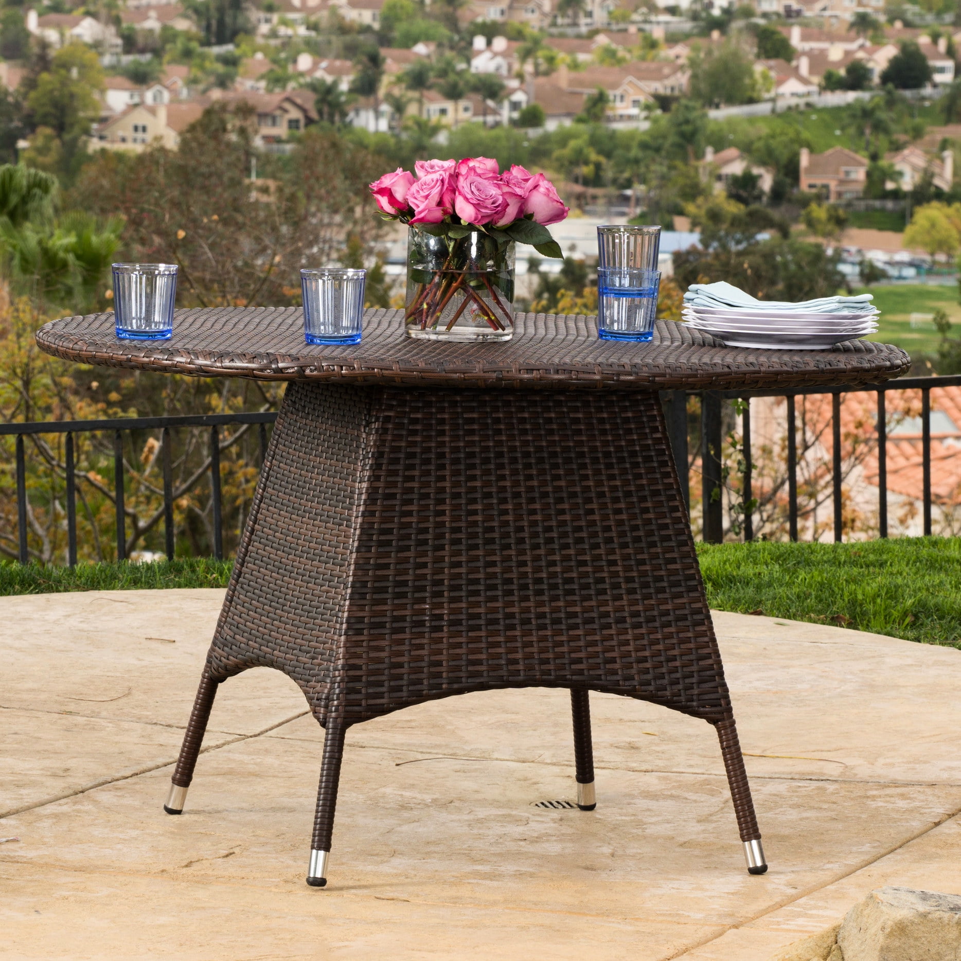 Weather - Resistant Iron Frame Table+Wicker Weaving”-“Sunny Outdoor ...