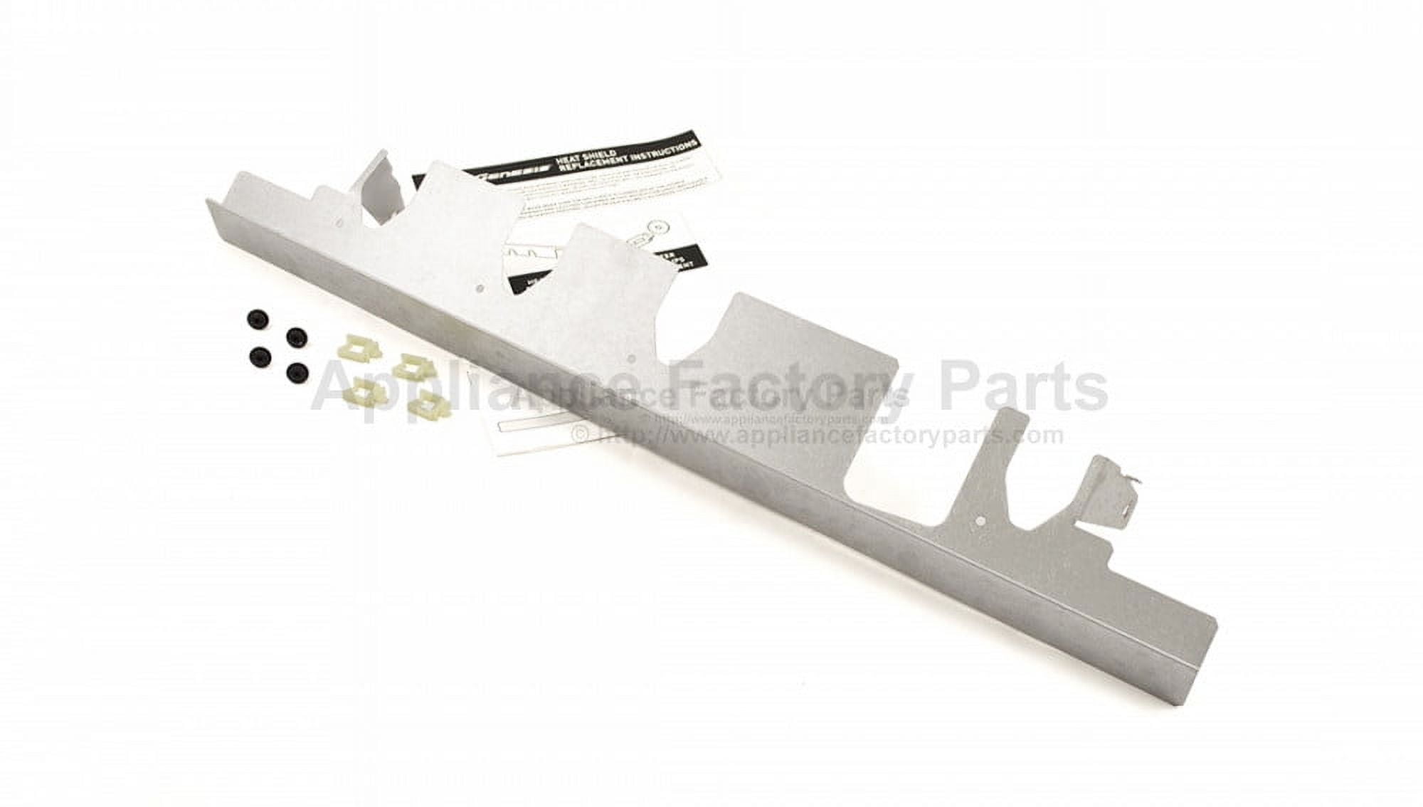 Weber SHIELD HEAT RAIN GENESIS 2014 BB 65085 - Walmart.com