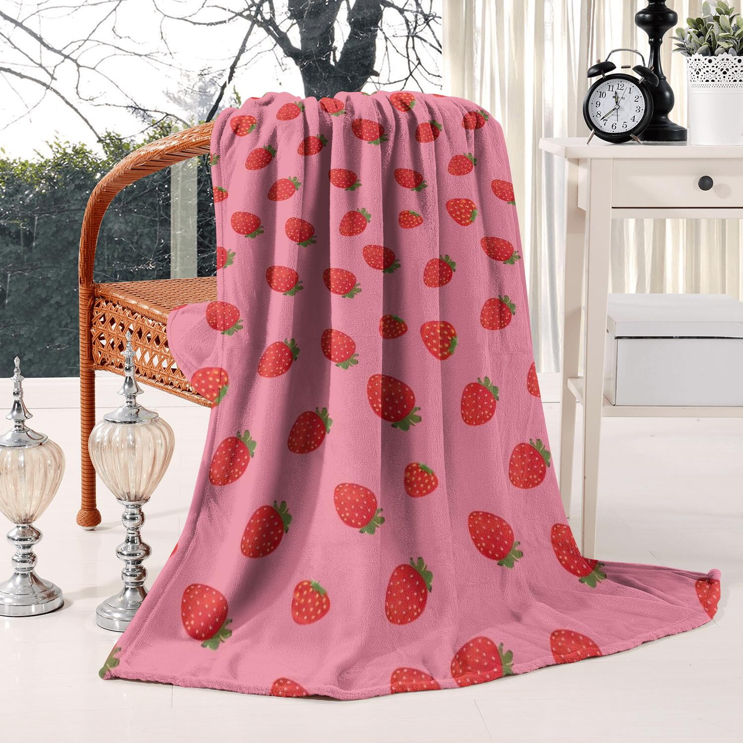 Strawberry Queen Soft Fluffy Blankets for gifts,Cute Pink Strawberry ...